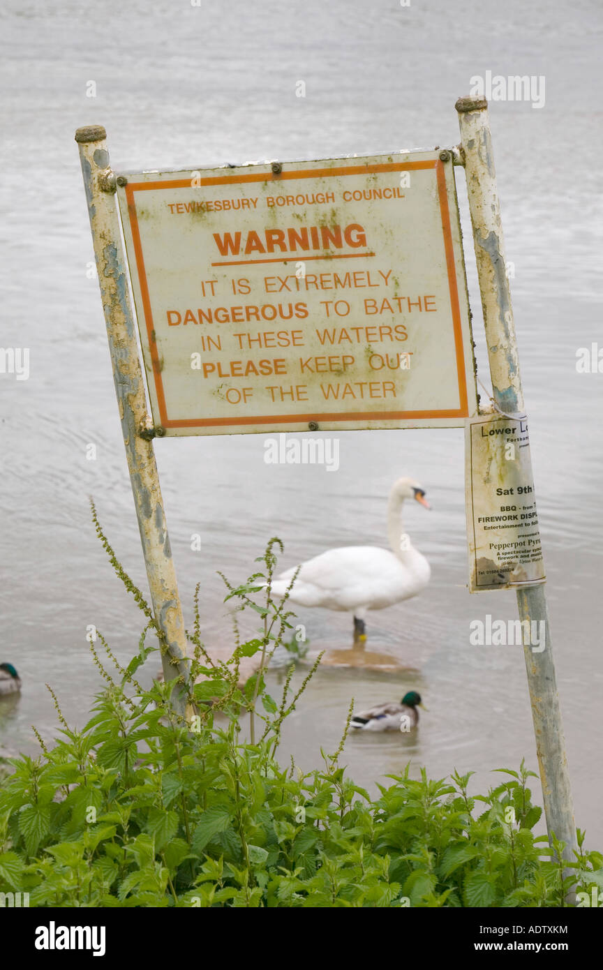 Danger undertow hi-res stock photography and images - Alamy