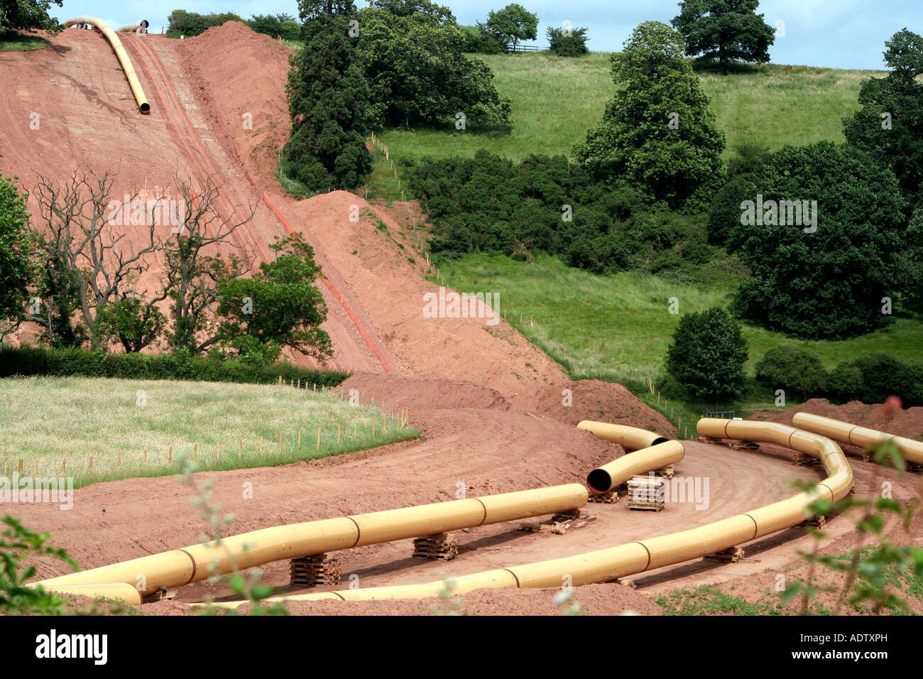 new gas pipeline being laid between Brecon Wales and Tirley ...