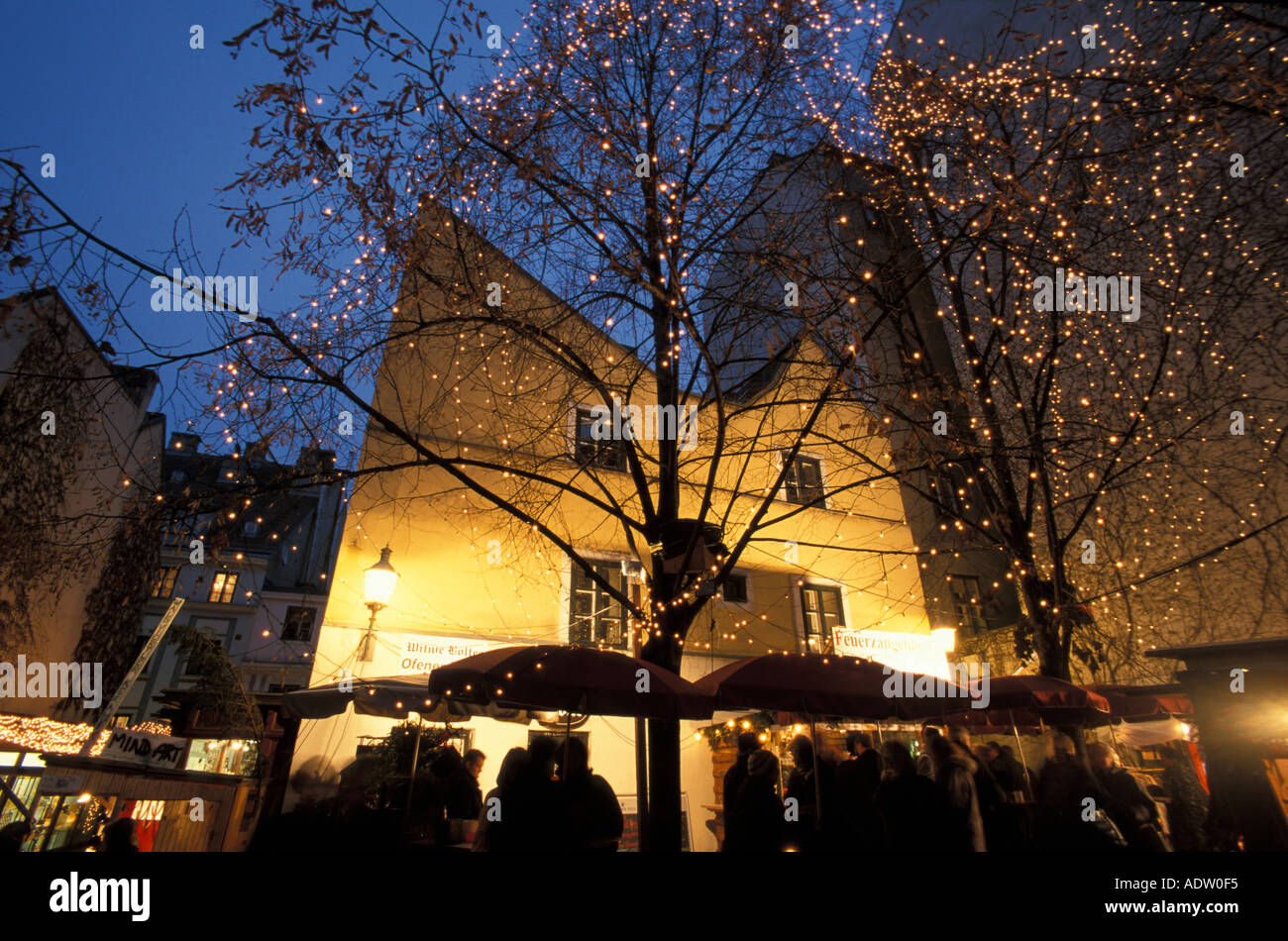 Christmas market at Spittelberg Vienna Stock Photo - Alamy