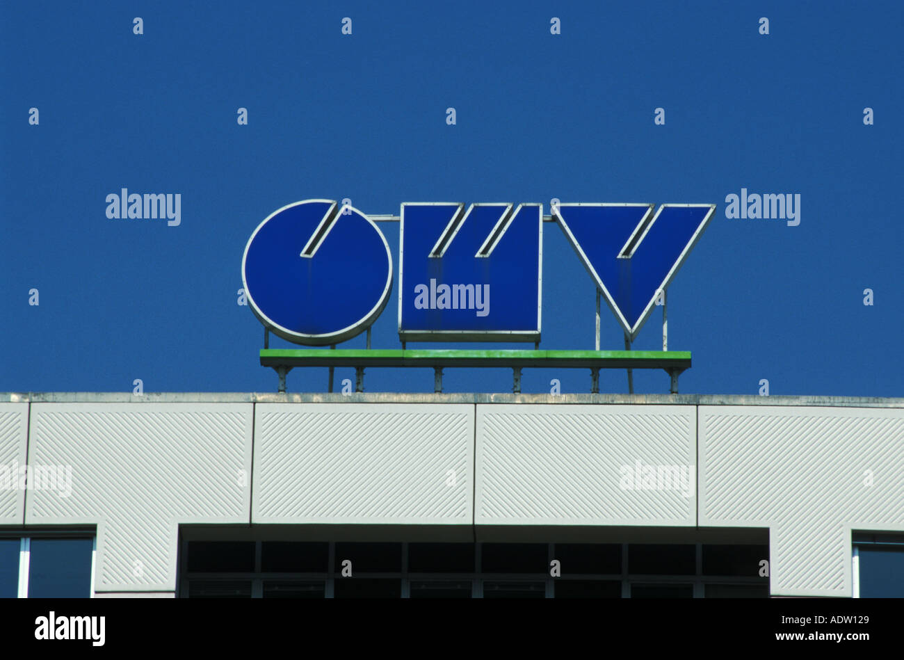 building "OMV, Lassallestrasse Stock Photo - Alamy