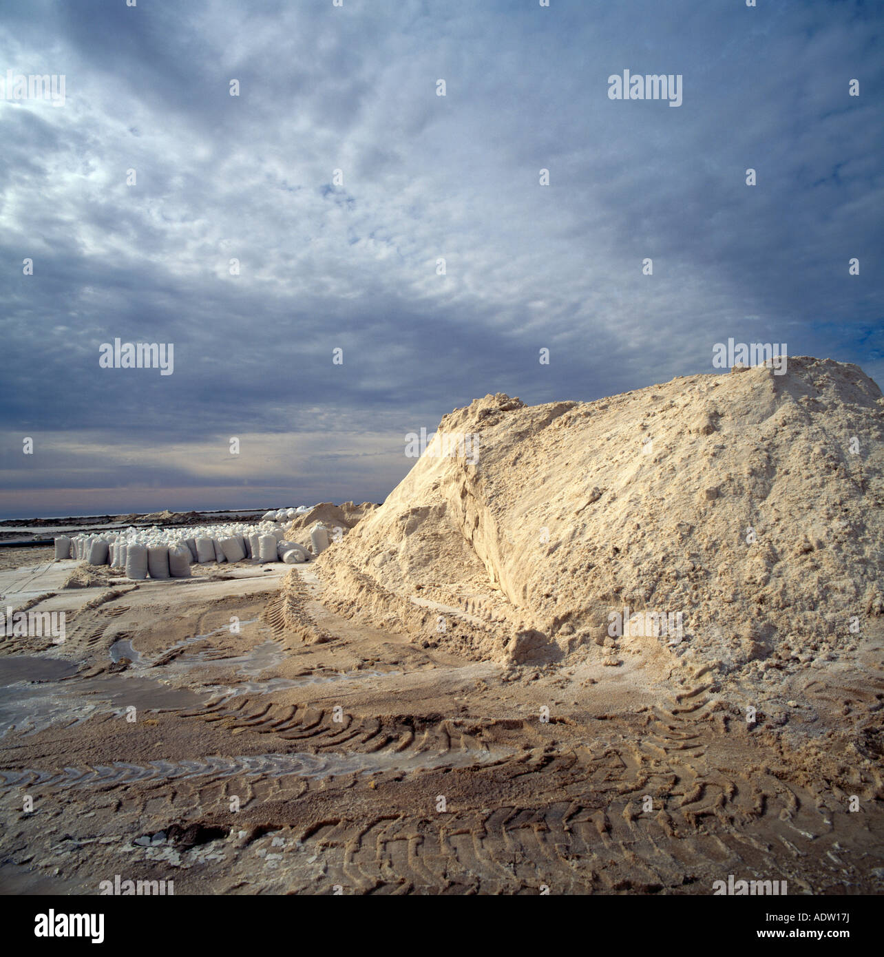 Chott el Djerid Tunisia Endorheic Salt Lake Largest Salt Pan of the ...