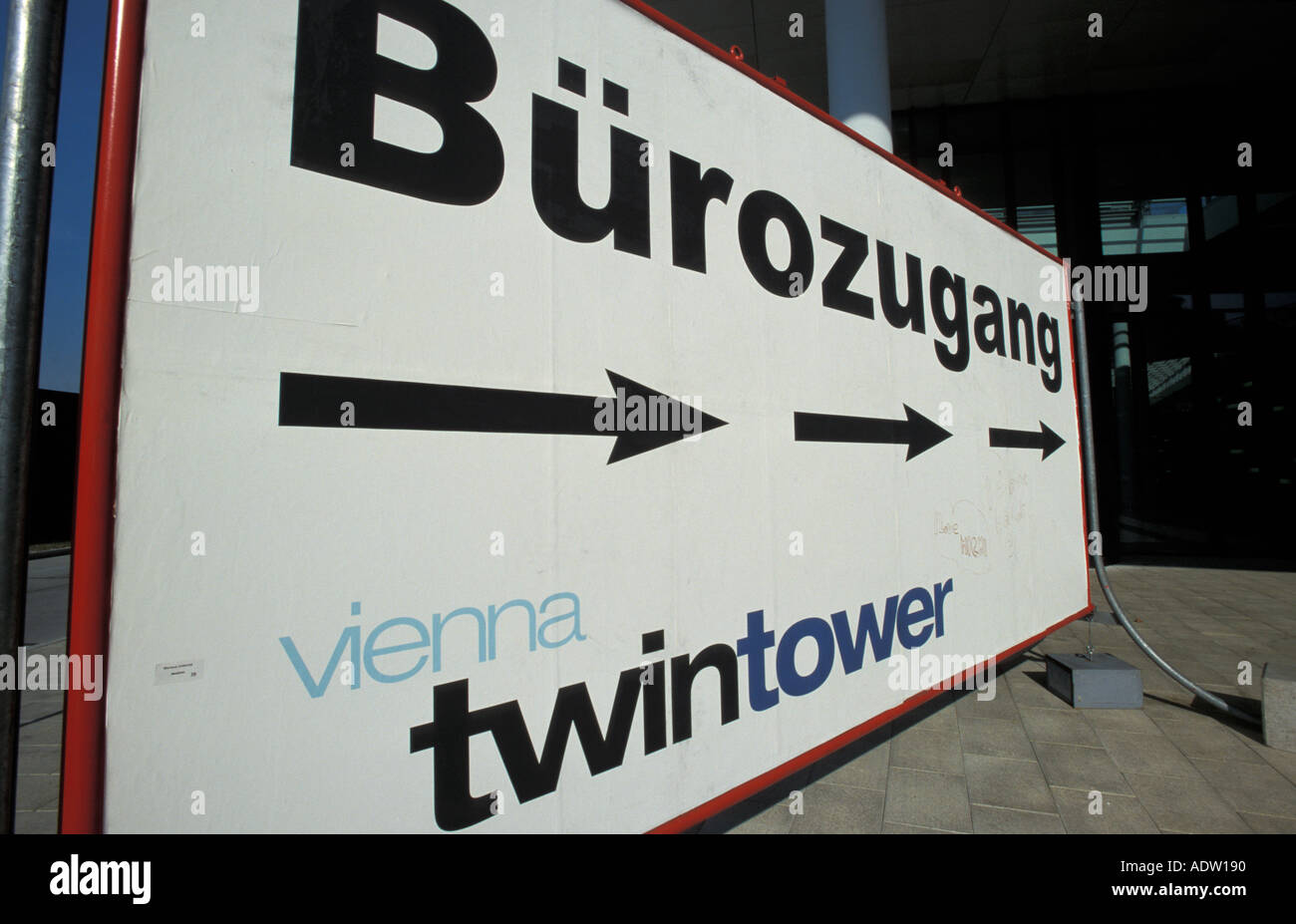 Twin sign hi-res stock photography and images - Alamy