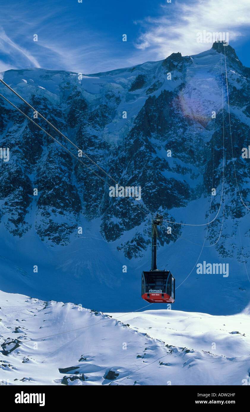 Cable car Aiguille de Midi, Chamonix France Stock Photo - Alamy