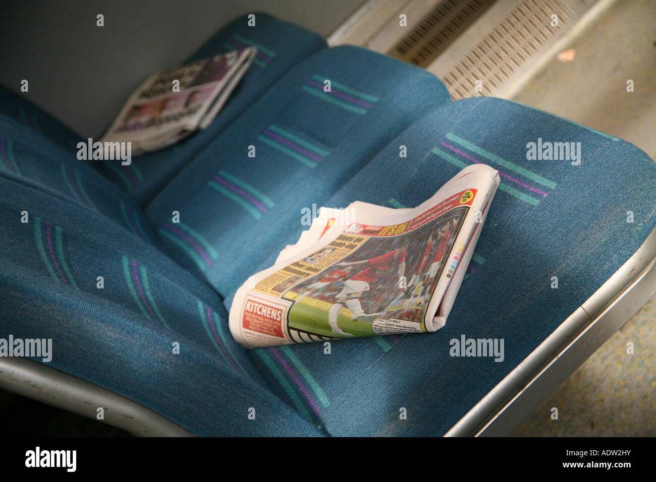 Has left the newspaper hi-res stock photography and images - Alamy