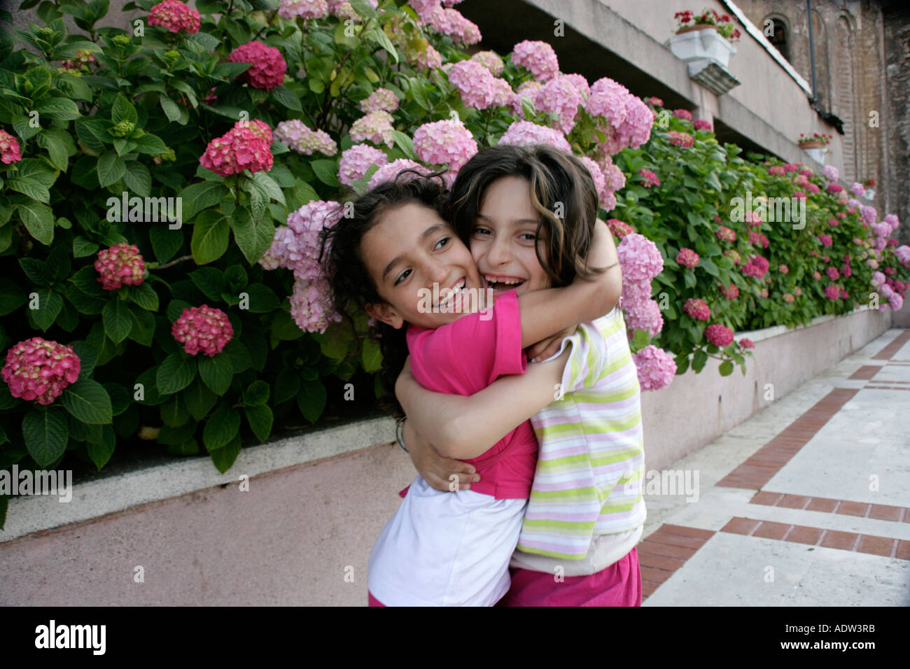 GIRLS HUGGING, ISTANBUL, TURKEY Stock Photo - Alamy