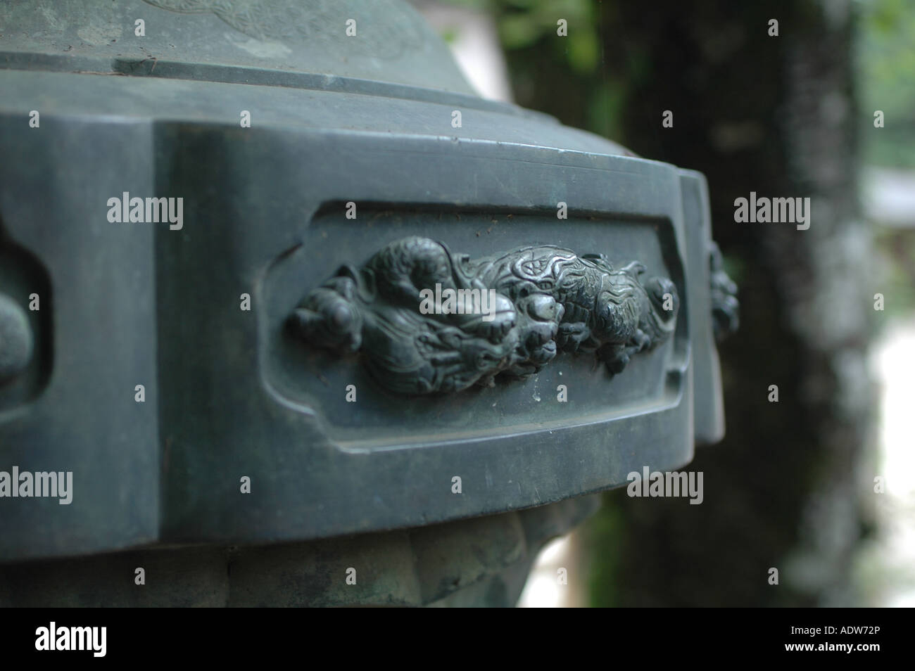 Shinto shrine dragon carving. Japan Stock Photo - Alamy