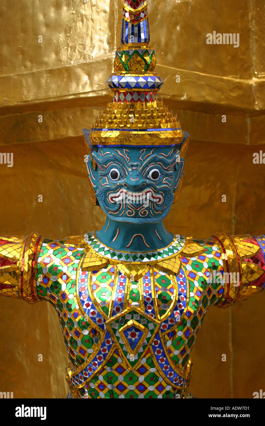 Iconic image of a spectacular brightly coloured statue at the Grand ...