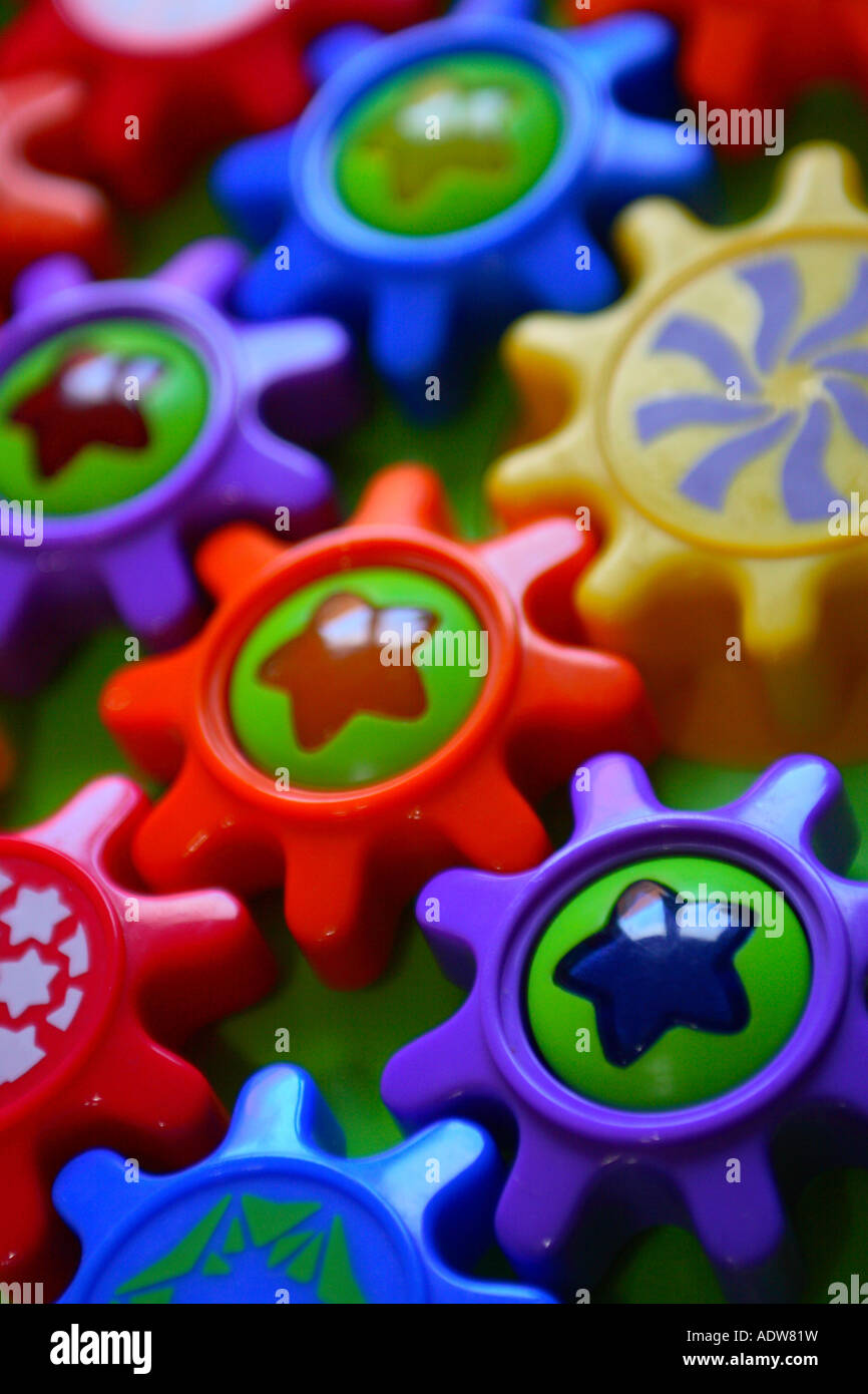 Cogs turning hi-res stock photography and images - Alamy