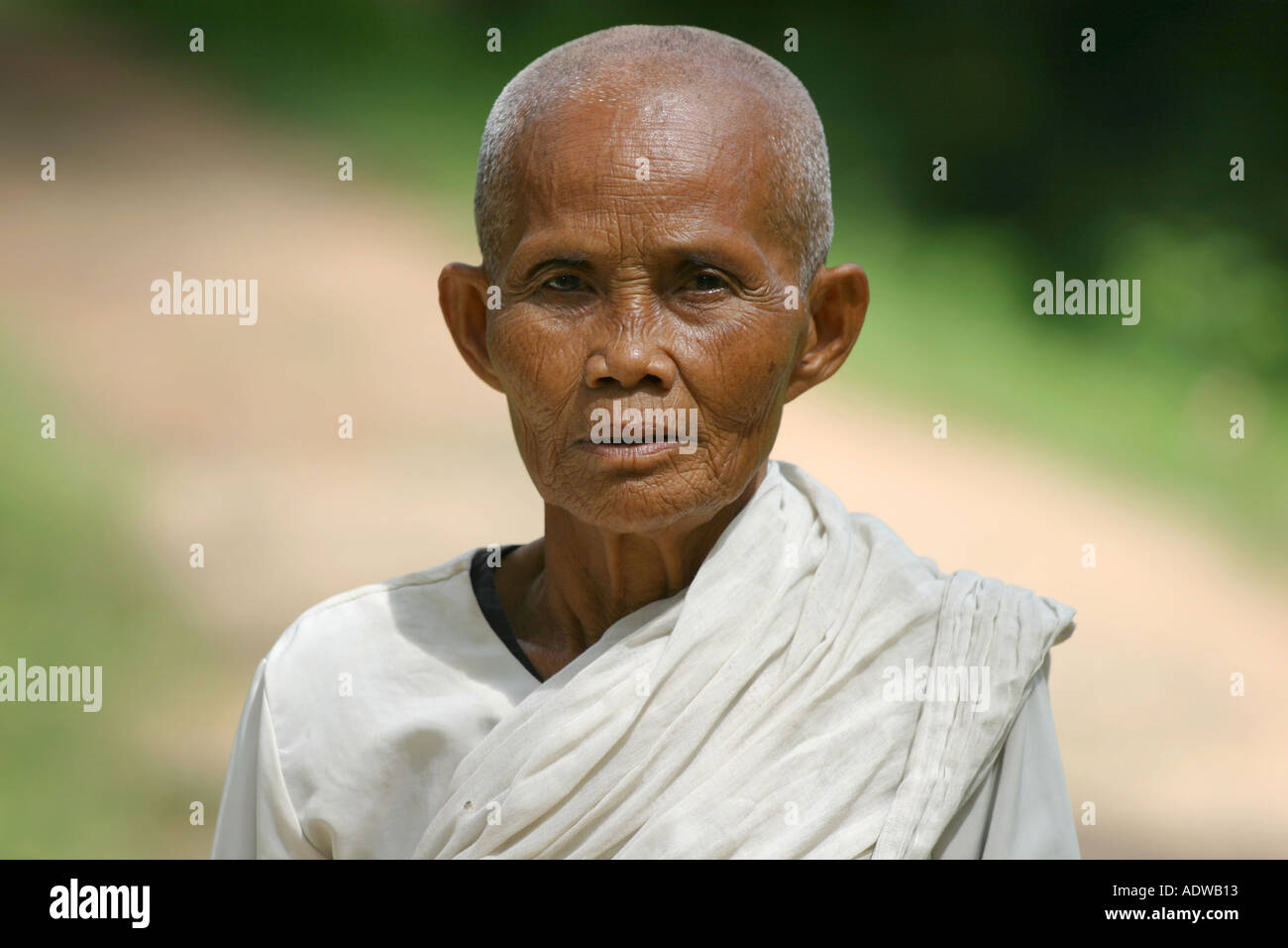 Native cambodian woman hi-res stock photography and images - Alamy