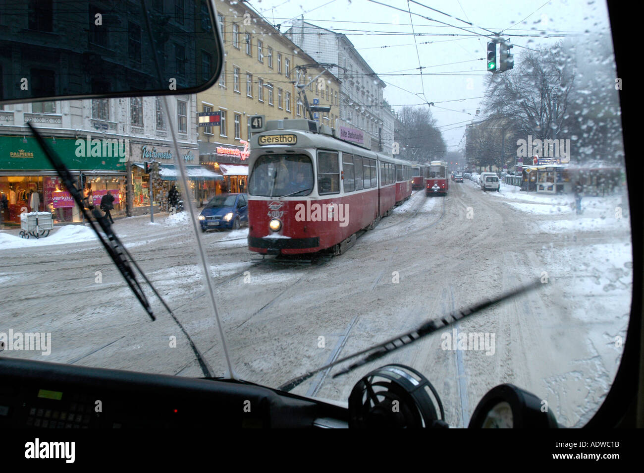 traffic in Vienna in winter Stock Photo - Alamy
