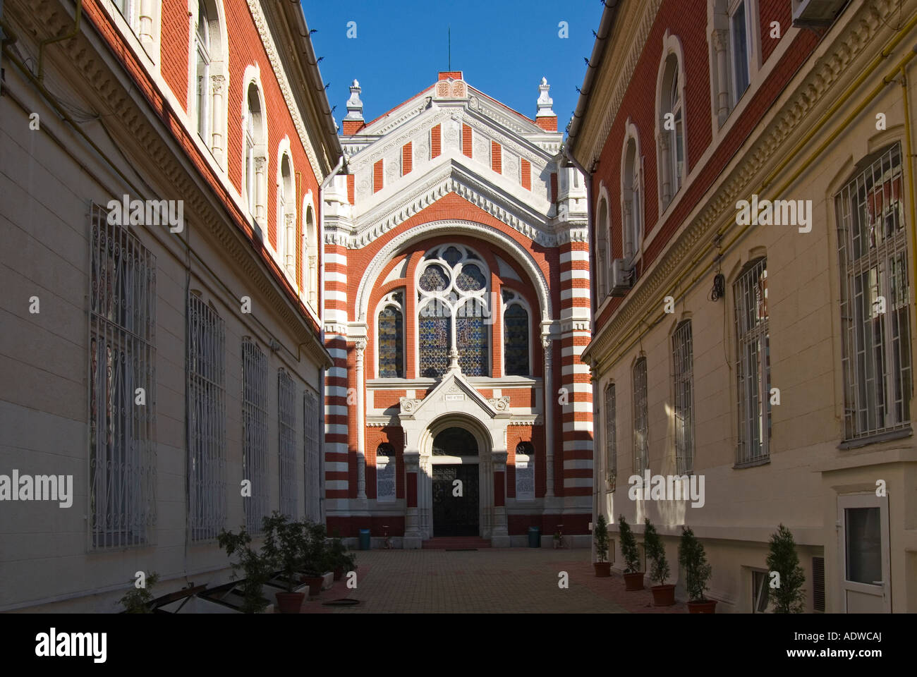Jewish synagogue brasov transylvania romania hi-res stock photography ...