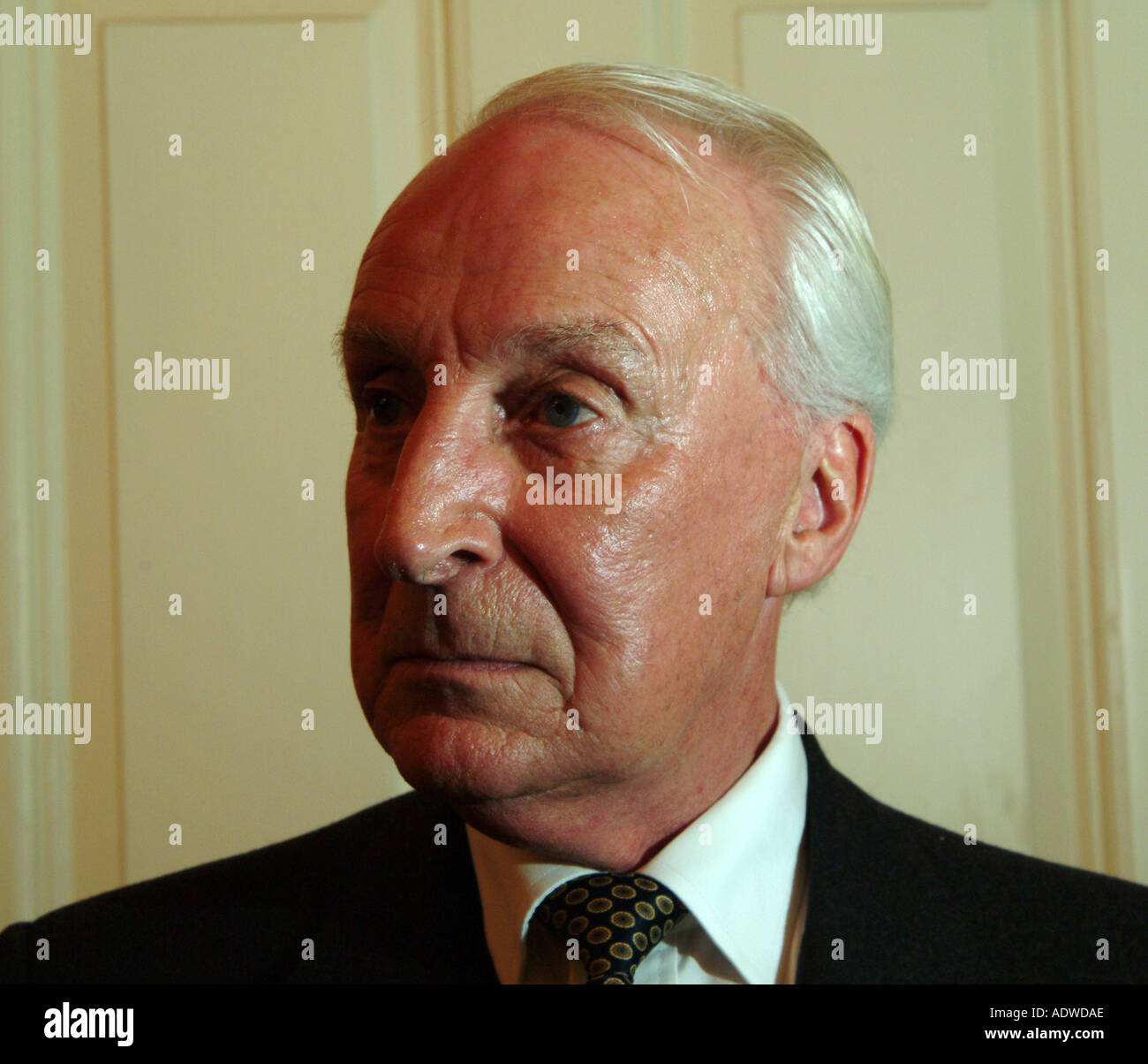 Ian richardson hi-res stock photography and images - Alamy