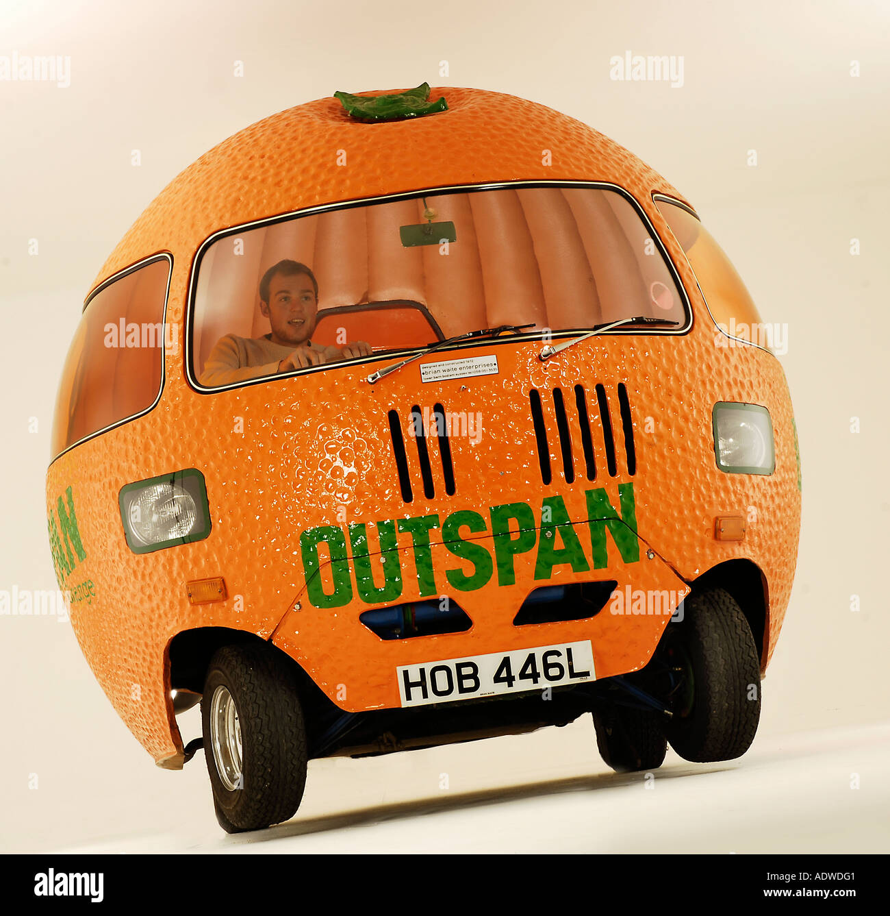 1972 Mini Outspan Orange Stock Photo - Alamy