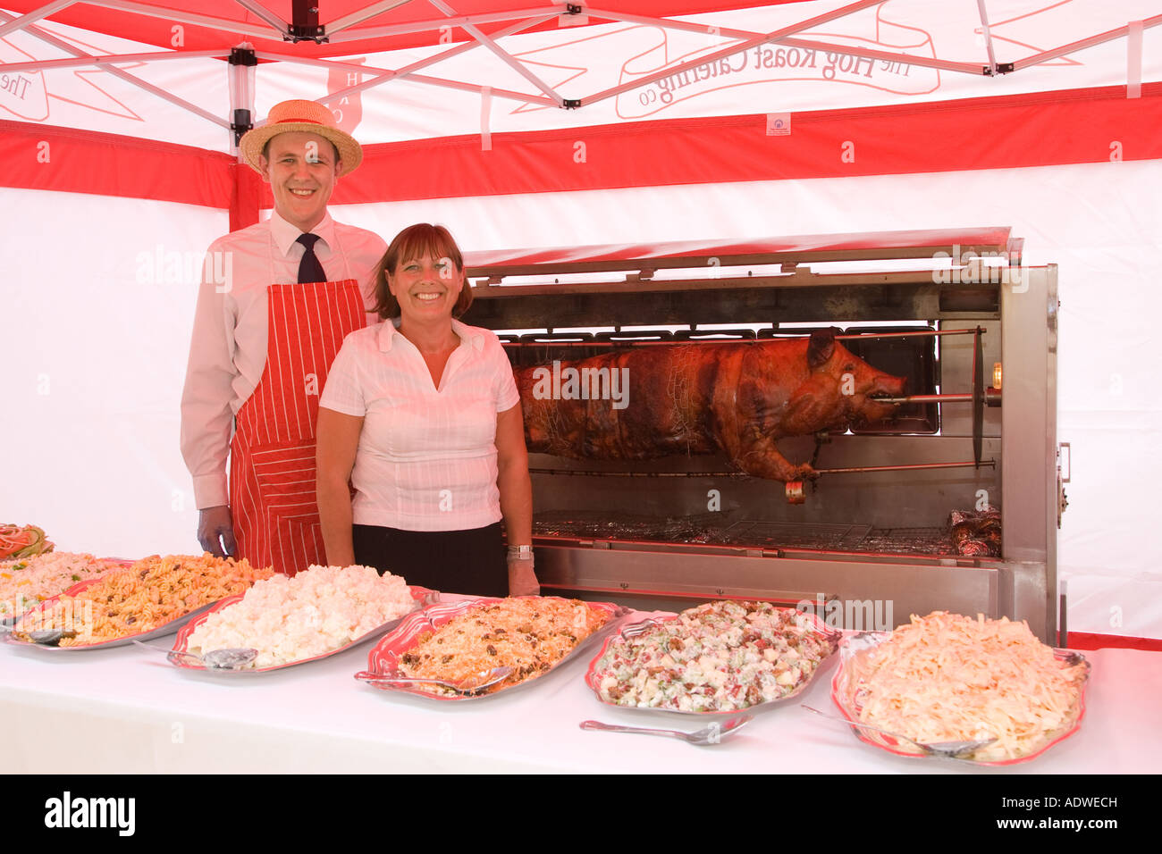 spit roasting a hog Stock Photo - Alamy