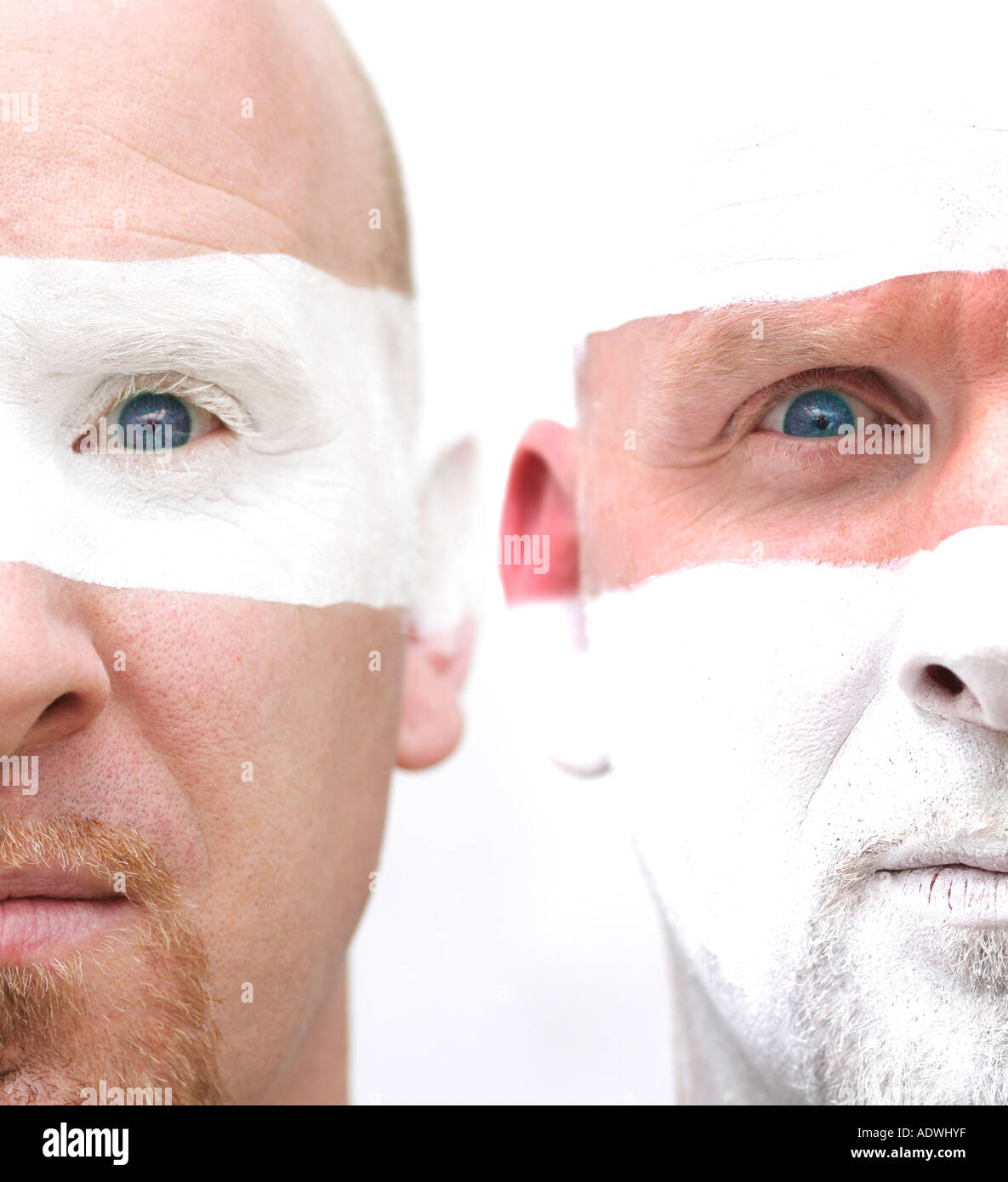 Identical twins male hi-res stock photography and images - Alamy