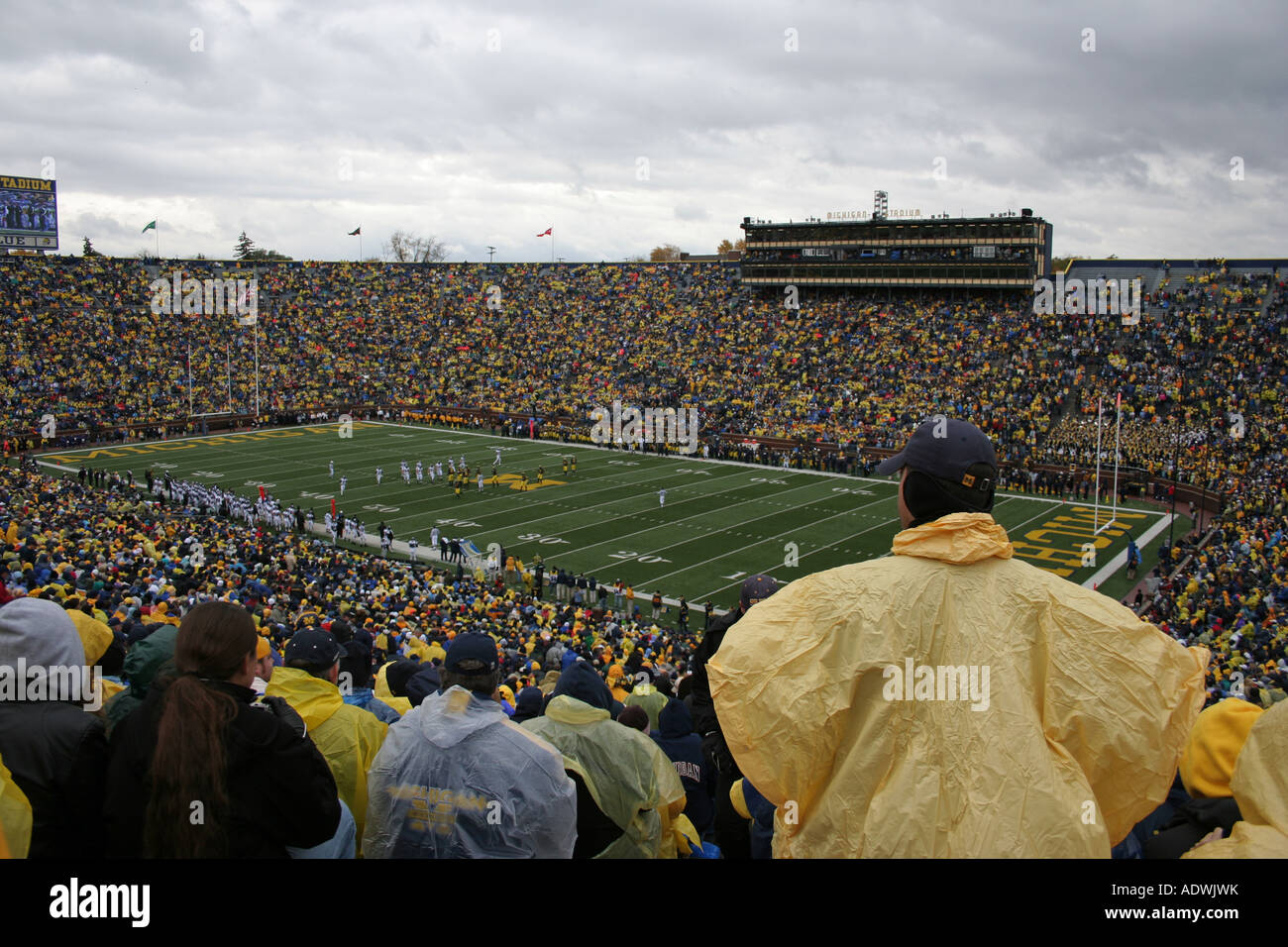 Michigan stadium big house hi-res stock photography and images - Alamy