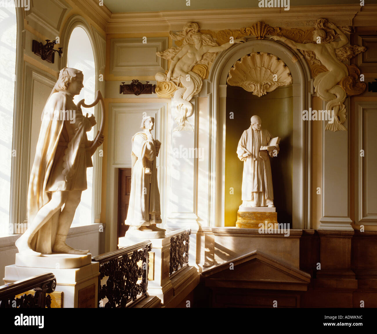 Wales Cardiff statuary inside City Hall Stock Photo - Alamy