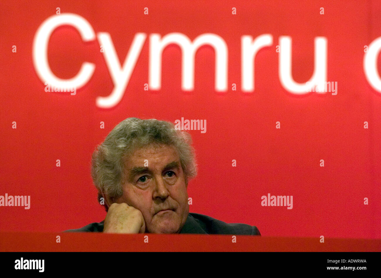 First minister for wales rhodri morgan hi-res stock photography and ...