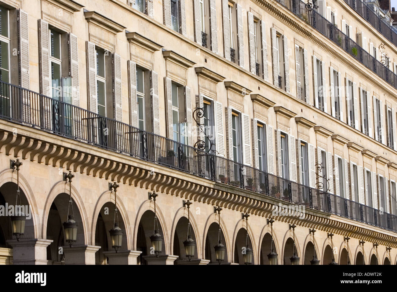 The arches of the rue de rivoli hi-res stock photography and images - Alamy