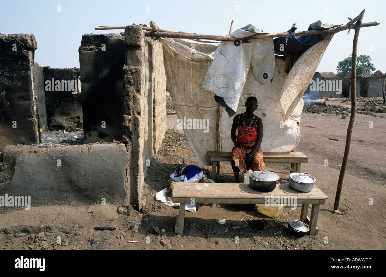 Refugees refugee camp hi-res stock photography and images - Alamy