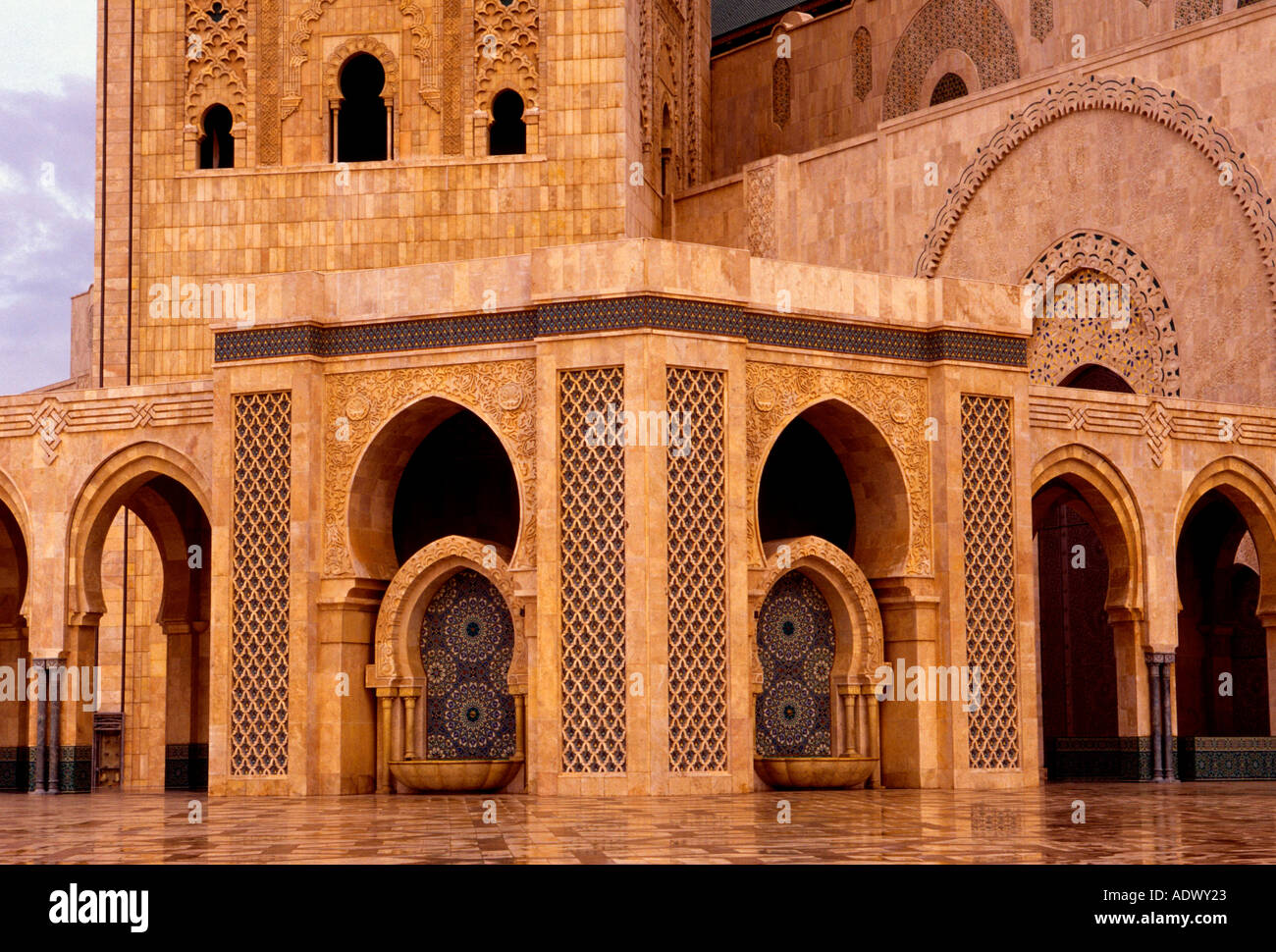 Mosquée hassan ii maroc hi-res stock photography and images - Alamy