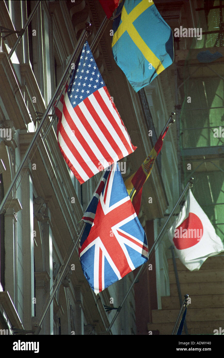 Us and uk flags together hi-res stock photography and images - Alamy