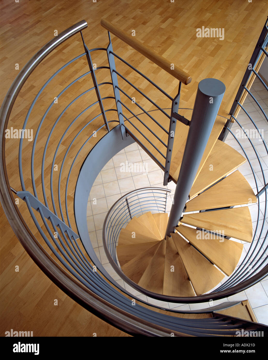 Winding round hi-res stock photography and images - Alamy