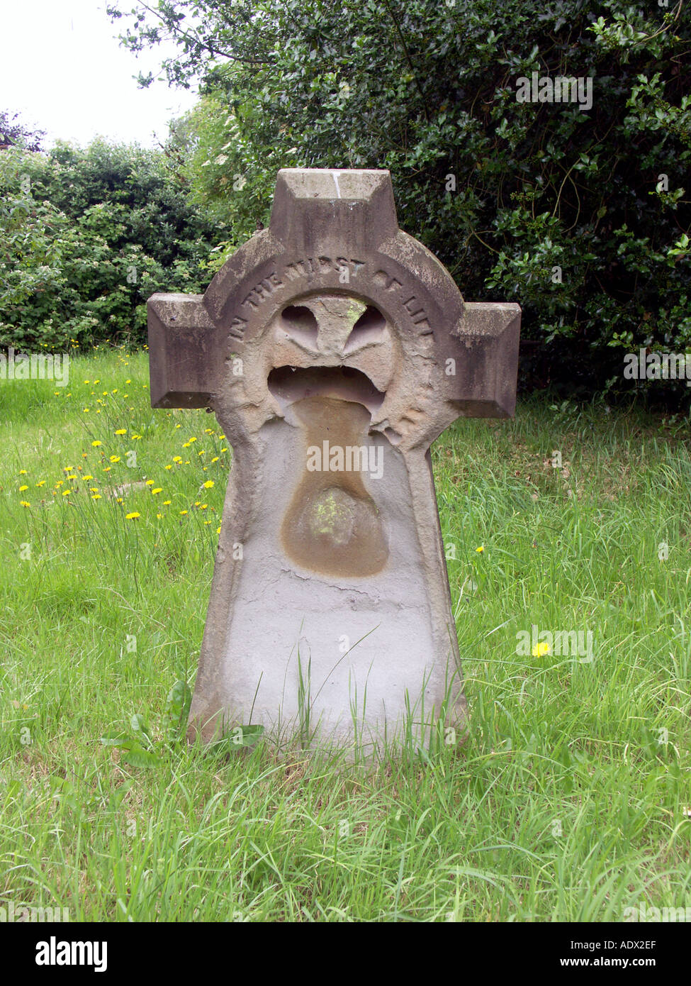 Erosion of gravestone hi-res stock photography and images - Alamy