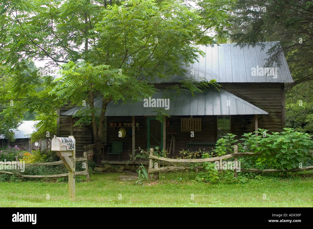 Homeplace hi-res stock photography and images - Alamy