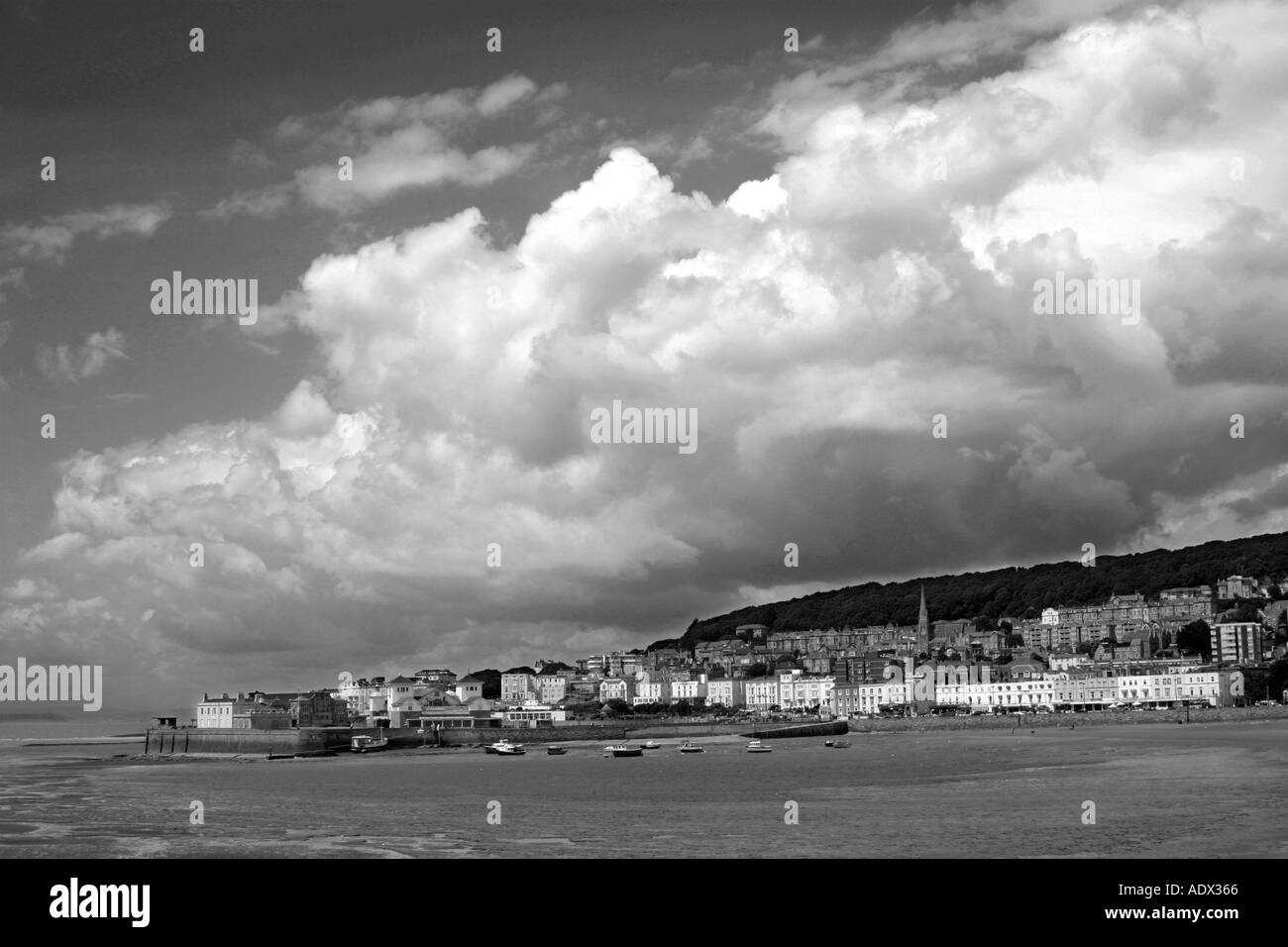 weston super mare seafront Stock Photo - Alamy