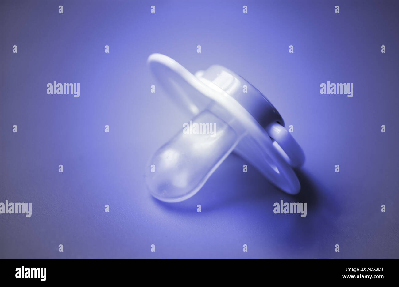 Babies baby pacifier pacifier simple Stock Photo - Alamy