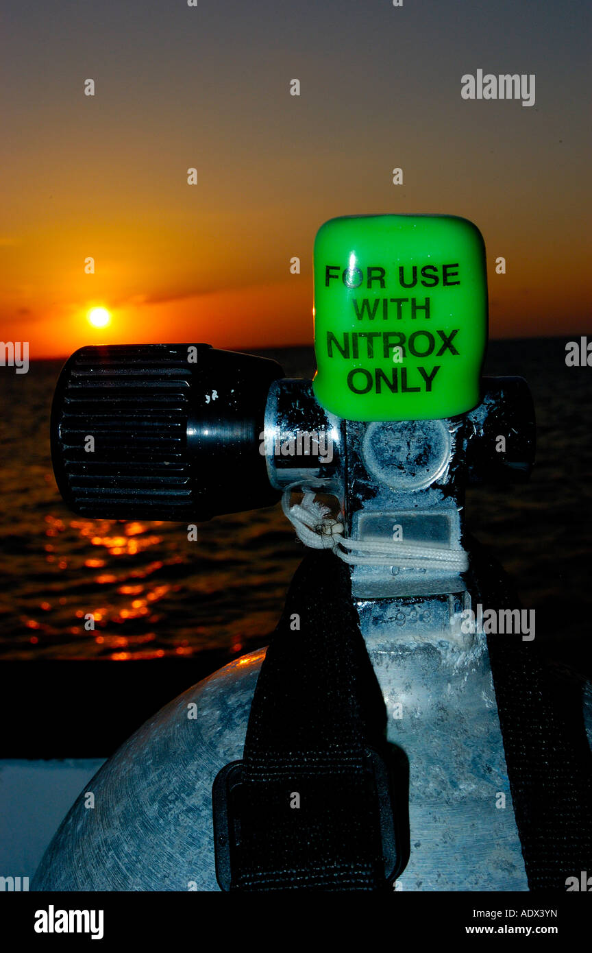 Nitrox tank hi-res stock photography and images - Alamy