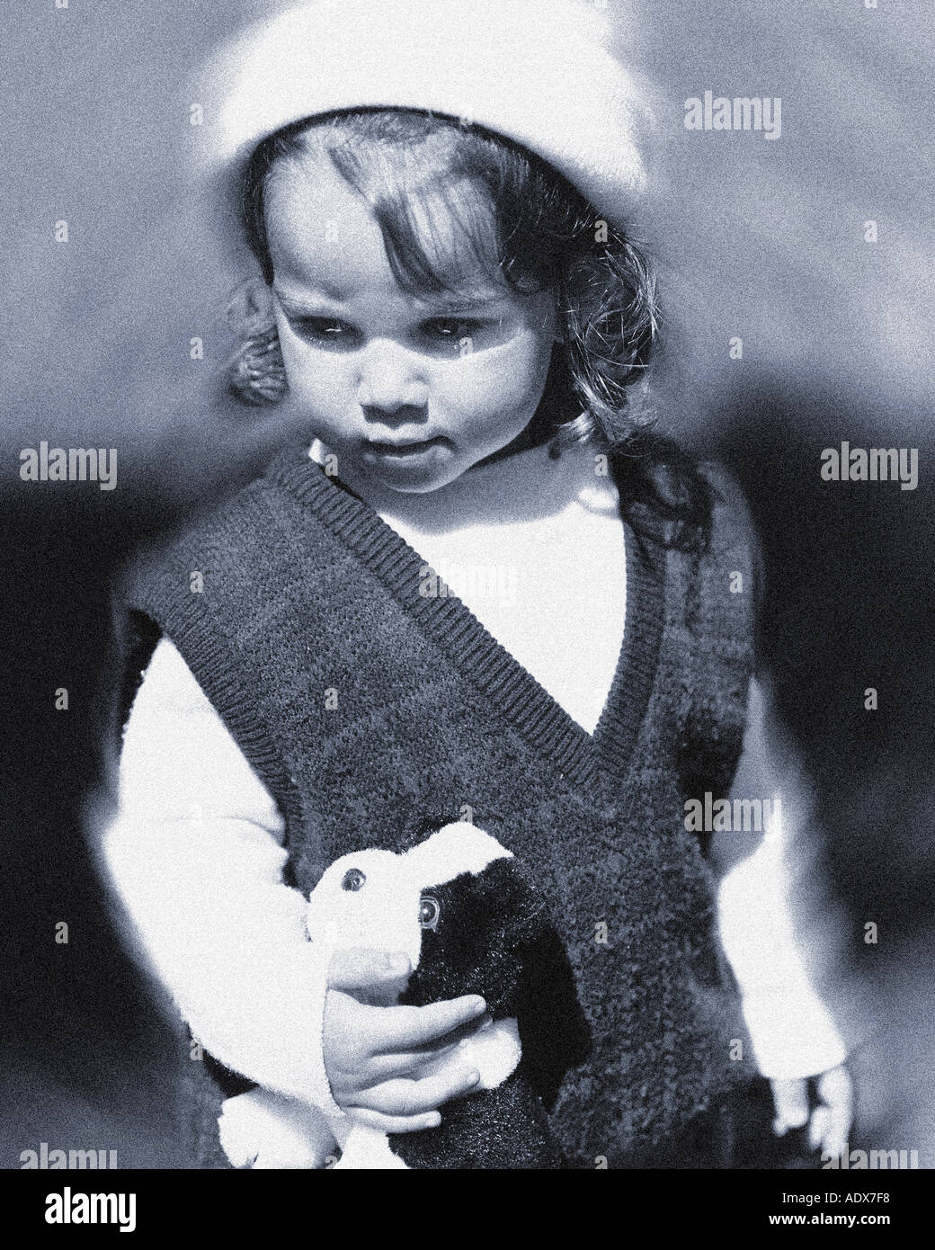 Little girl black and white hi-res stock photography and images - Alamy