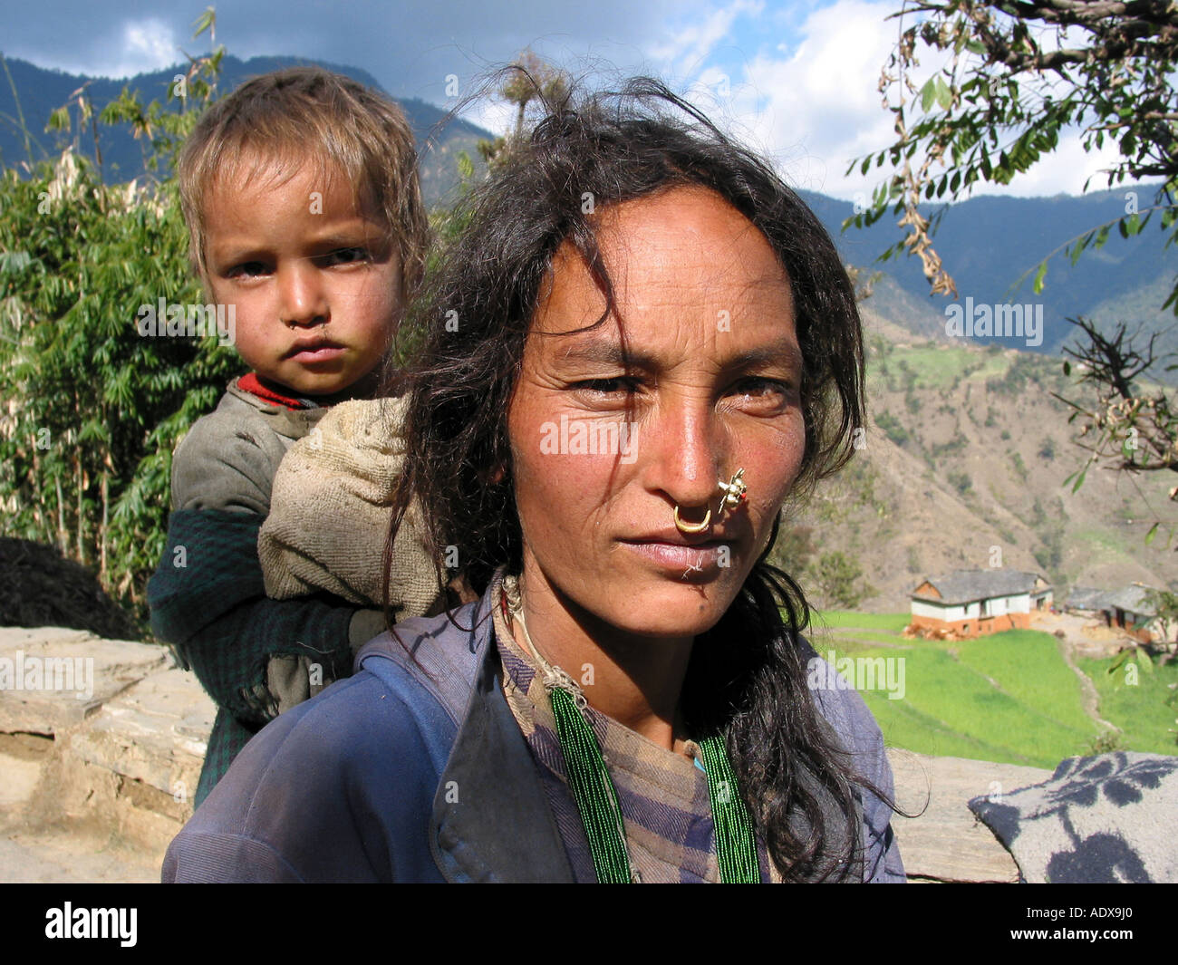 Nepali mother and child hi-res stock photography and images - Alamy