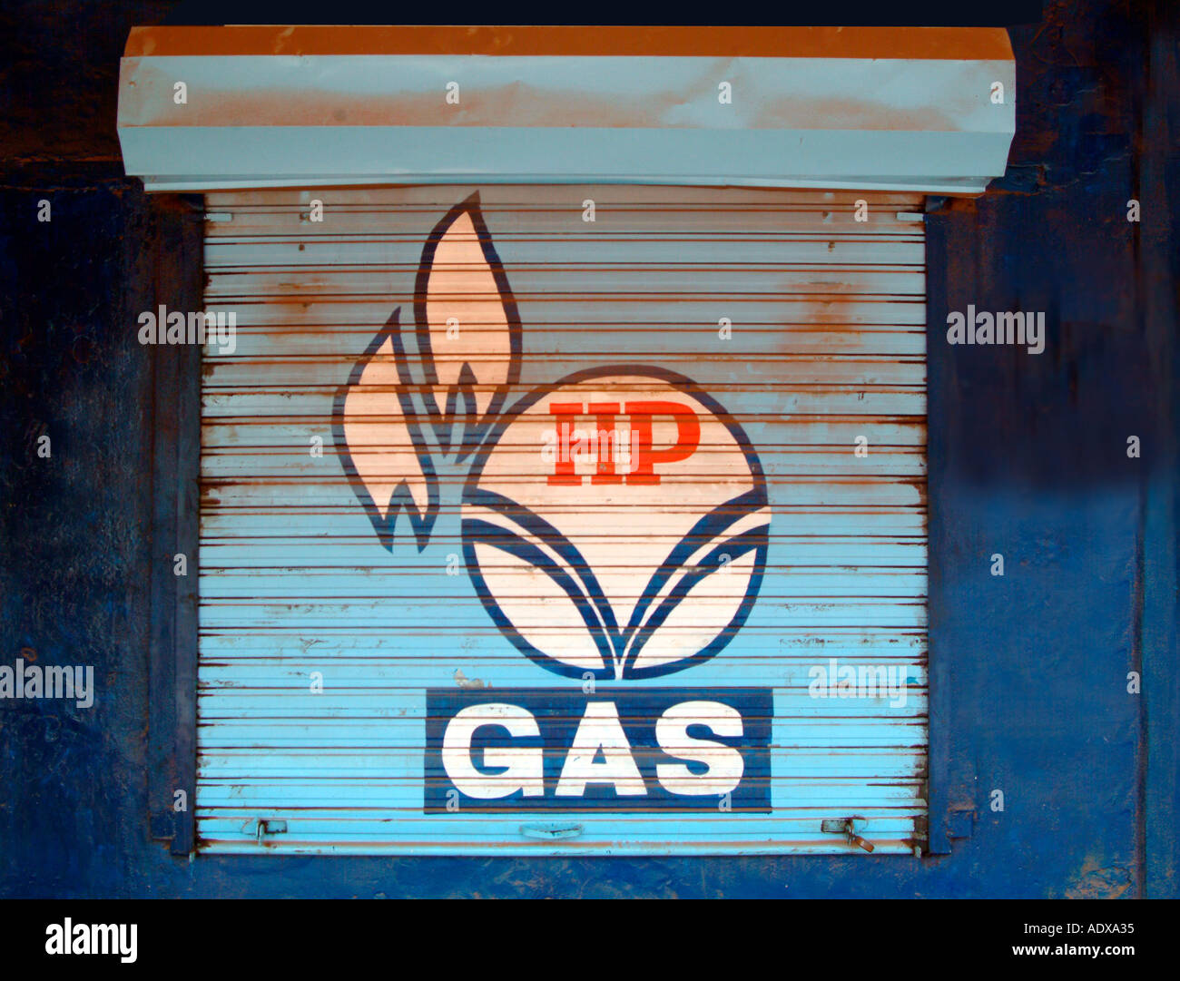 Indian wall painted adverts hi-res stock photography and images - Alamy