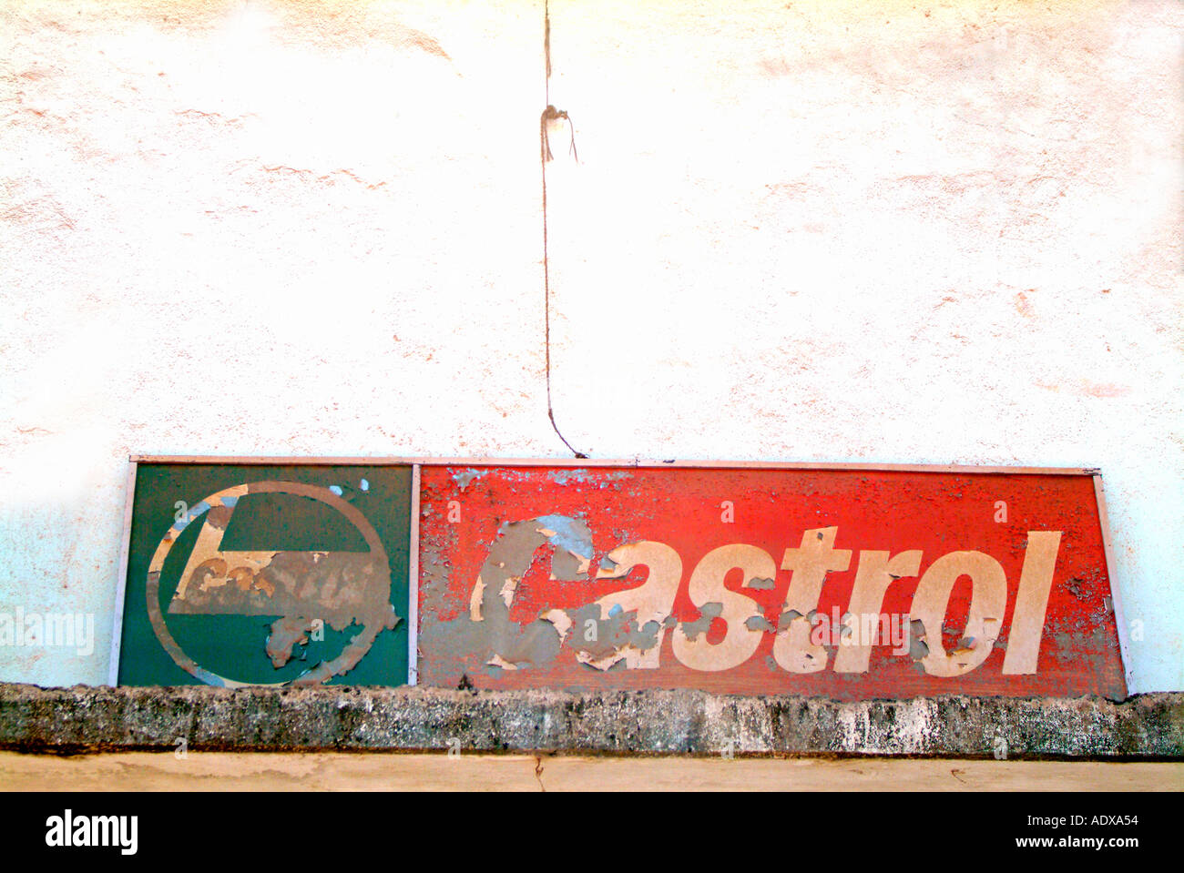 Indian wall painted adverts hi-res stock photography and images - Alamy