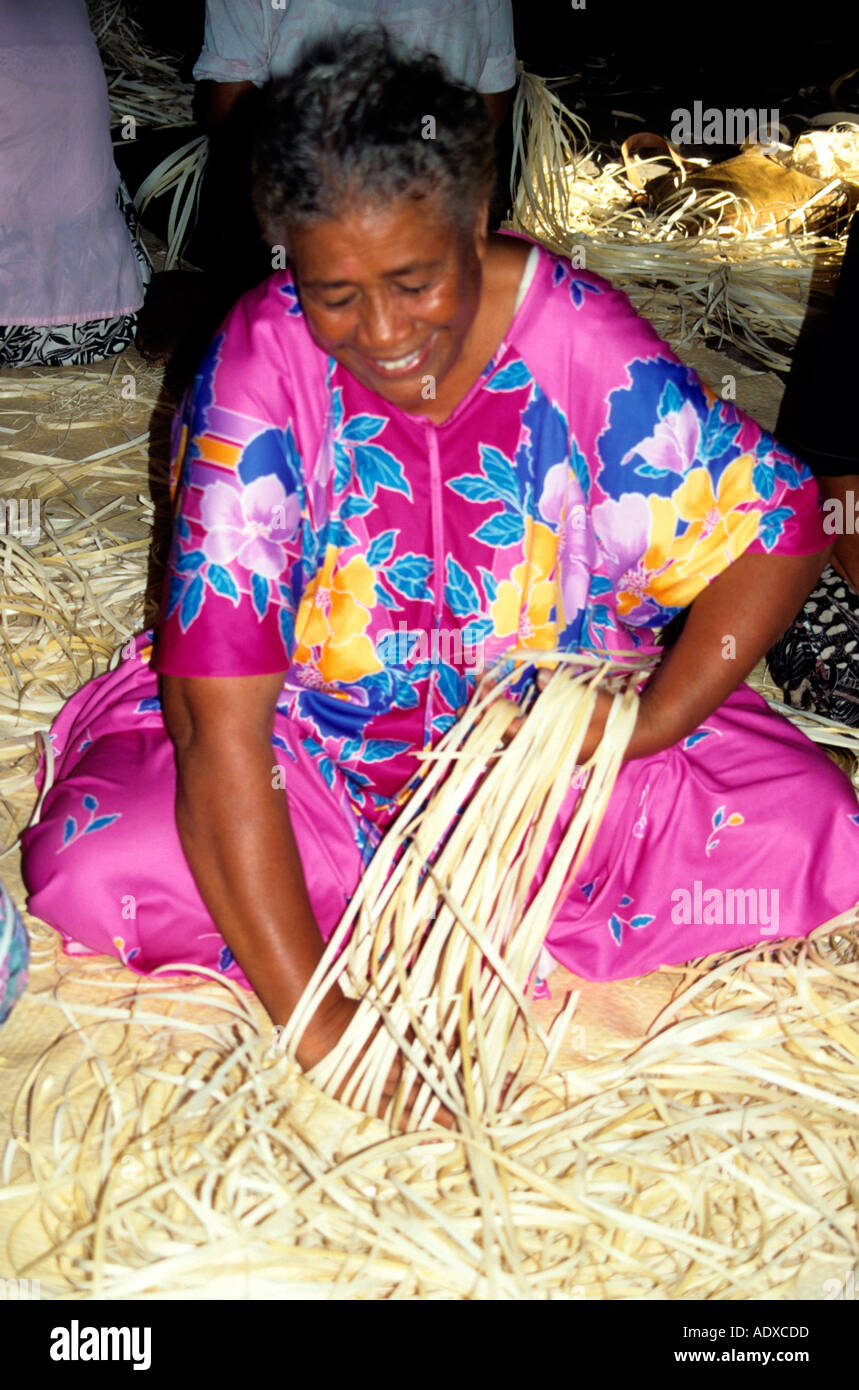 Samoan woman hi-res stock photography and images - Alamy