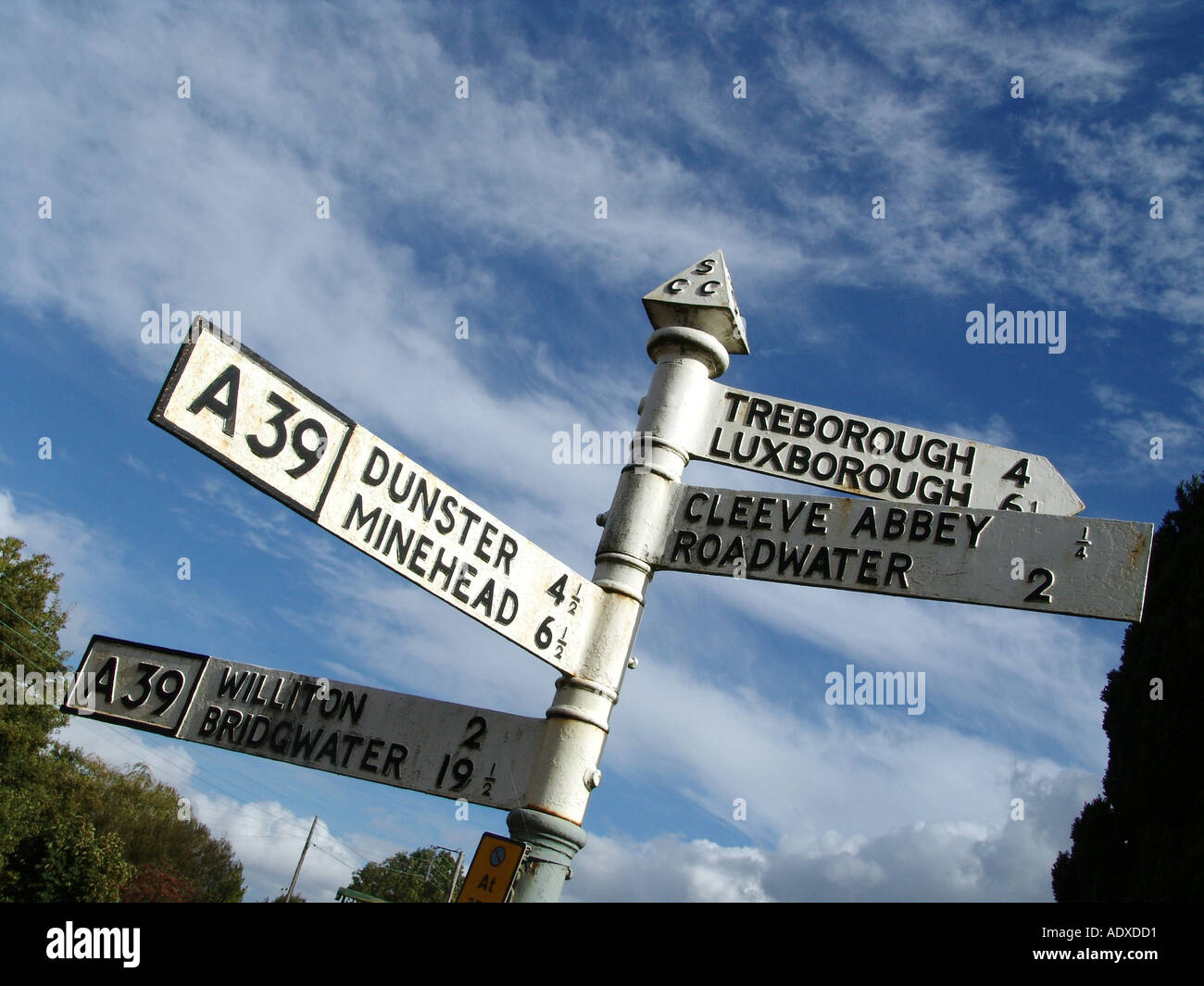 A39 road sign hi-res stock photography and images - Alamy
