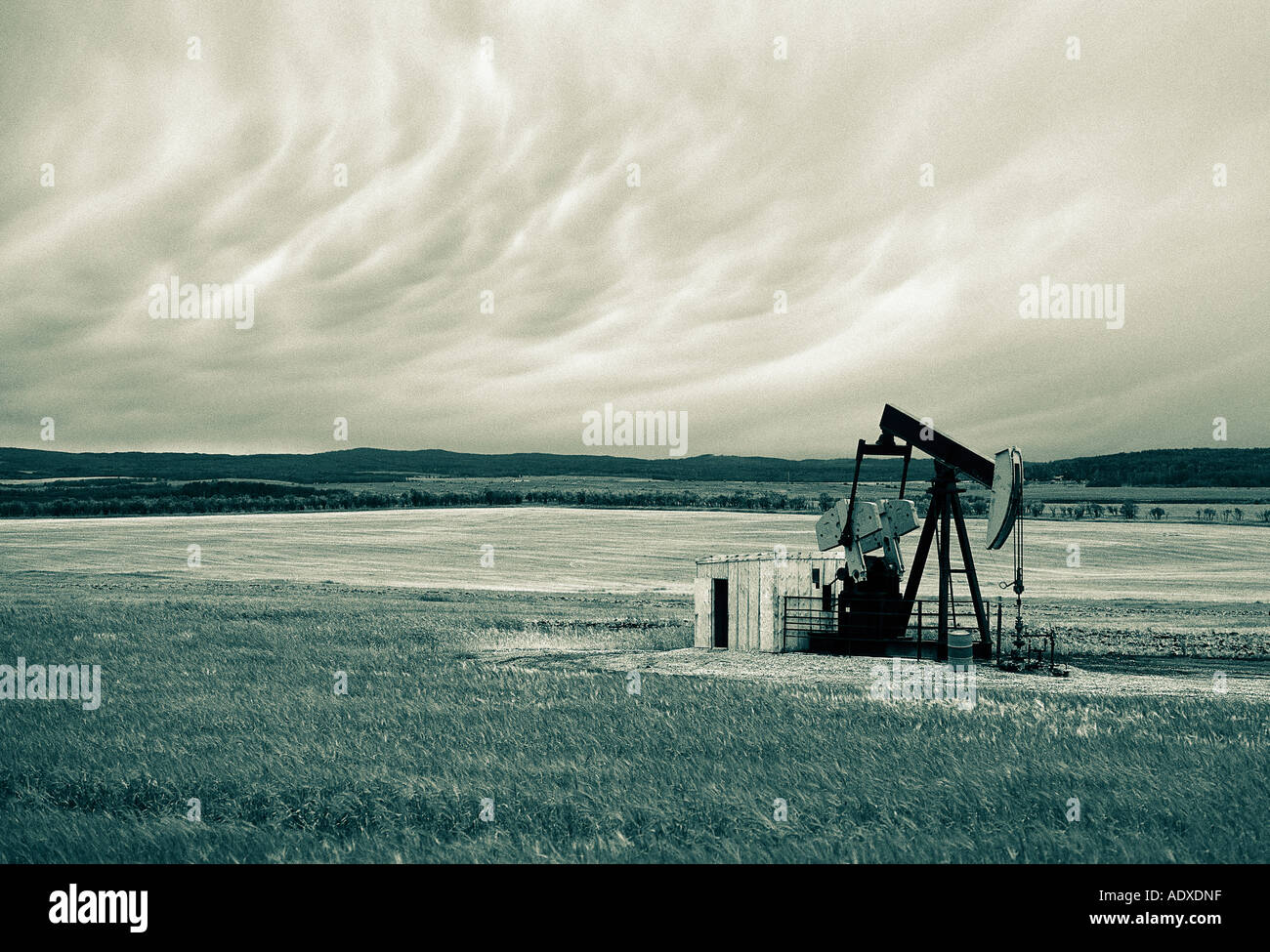 Alberta economy hi-res stock photography and images - Alamy