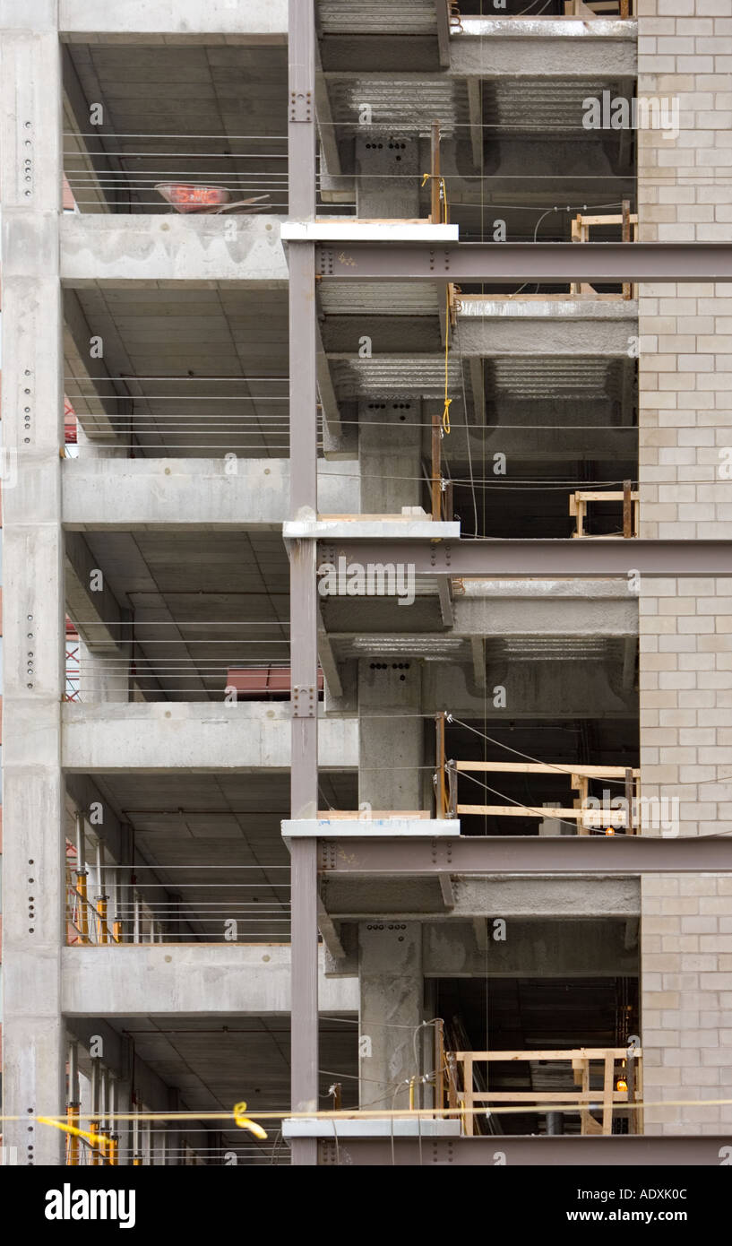 Apartment building under construction Stock Photo - Alamy
