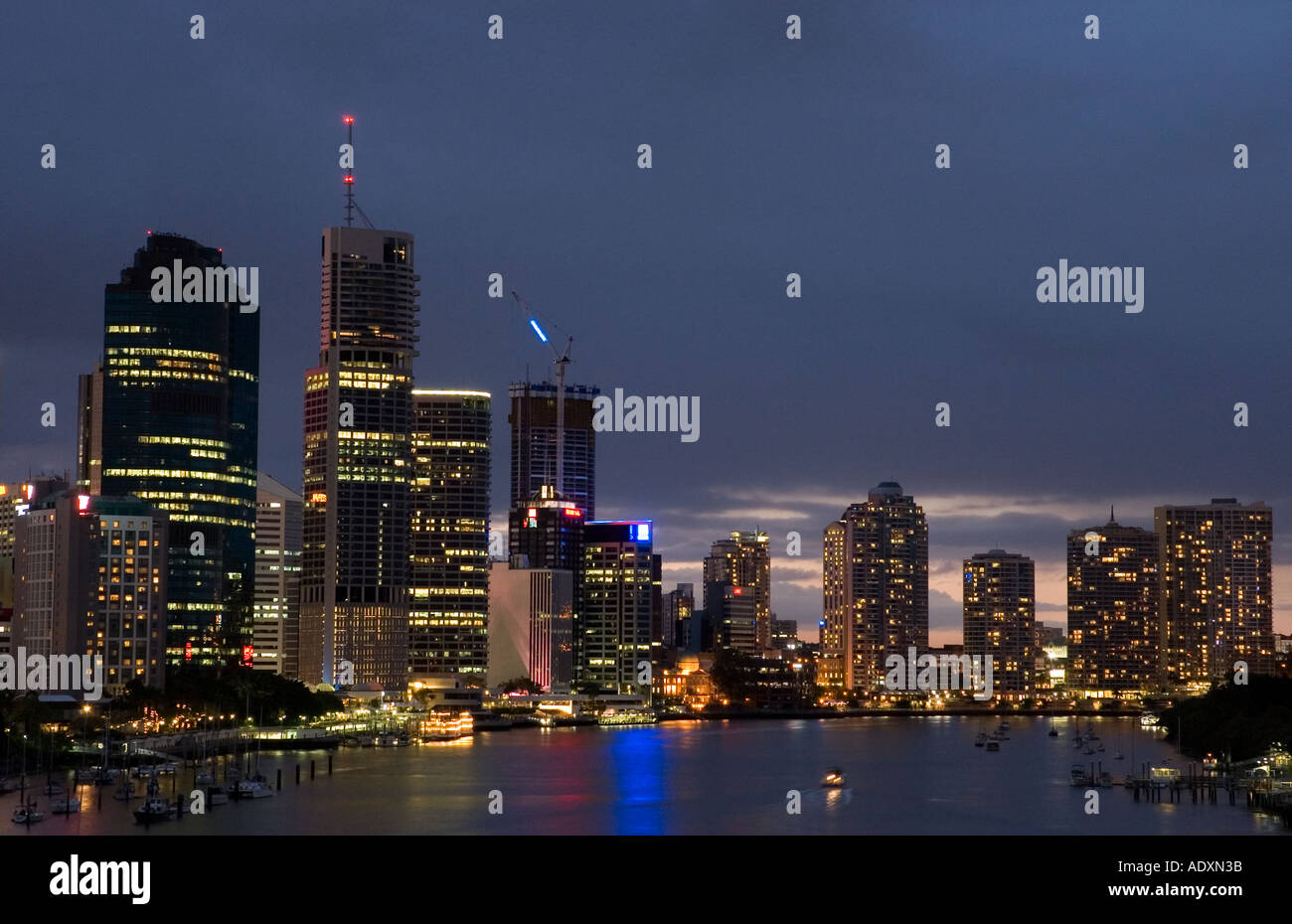 Brisbane at night 3753 Stock Photo - Alamy