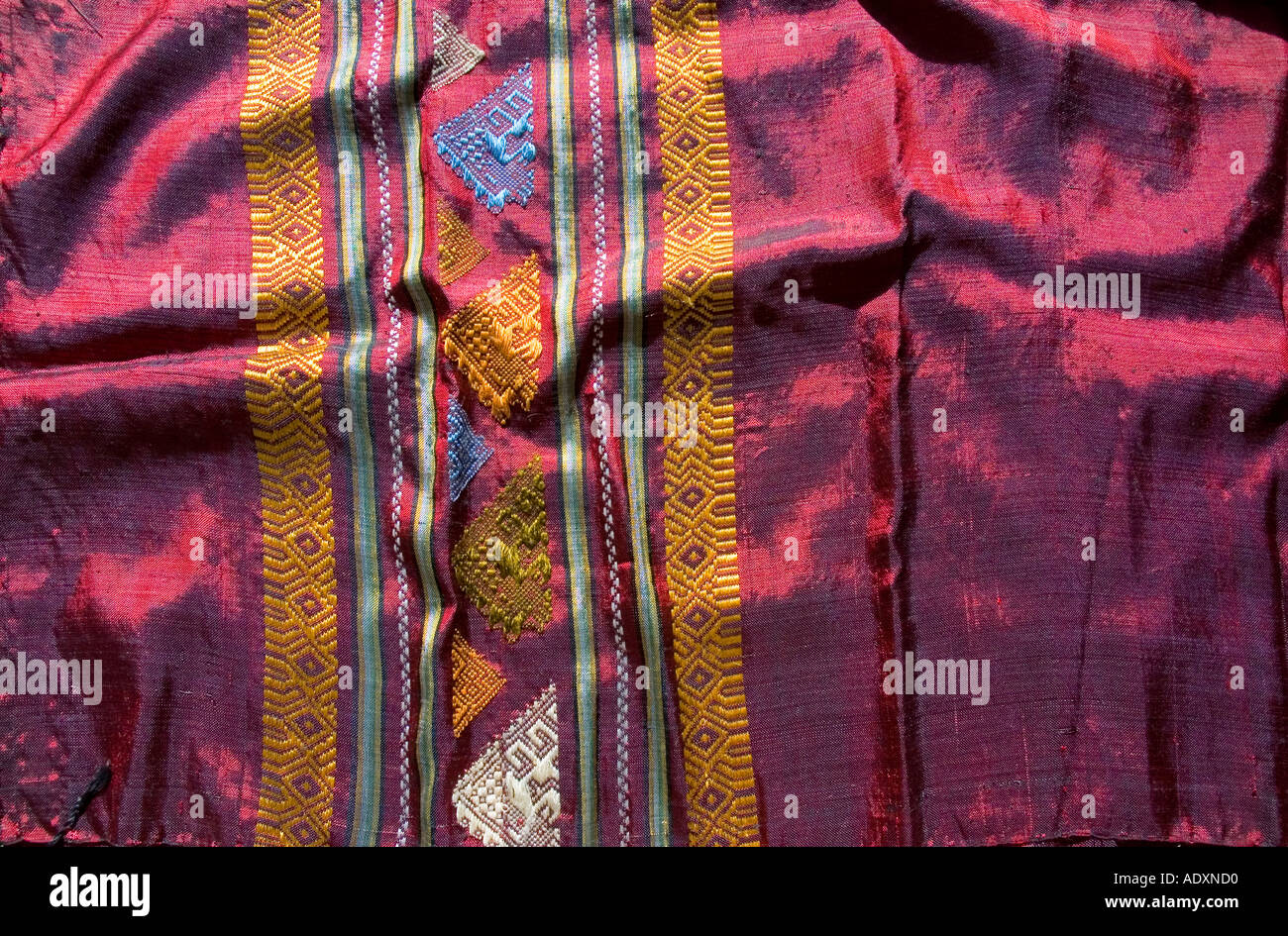 VN silk runner 3851 Stock Photo - Alamy