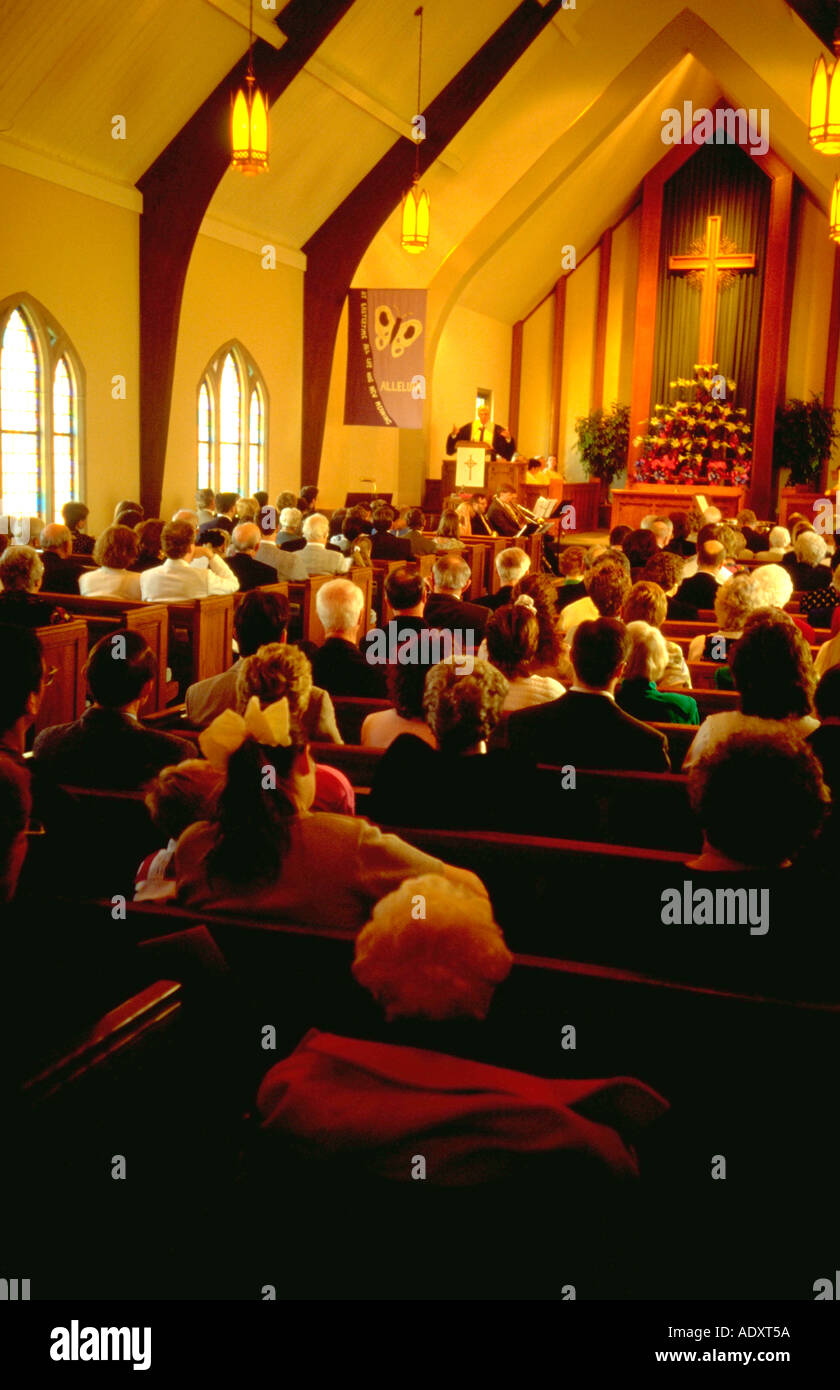 Minister preaching sermon to church congregation. Presbyterian Church ...