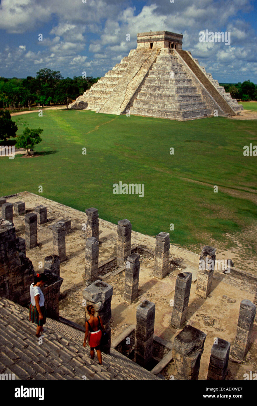 Piramide el castillo hi-res stock photography and images - Alamy