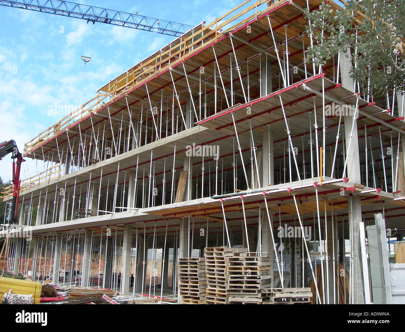 Construction of new building in Majorca using Acro supports Stock Photo ...
