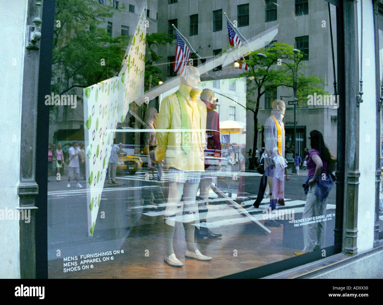 Store window, New York City Stock Photo - Alamy