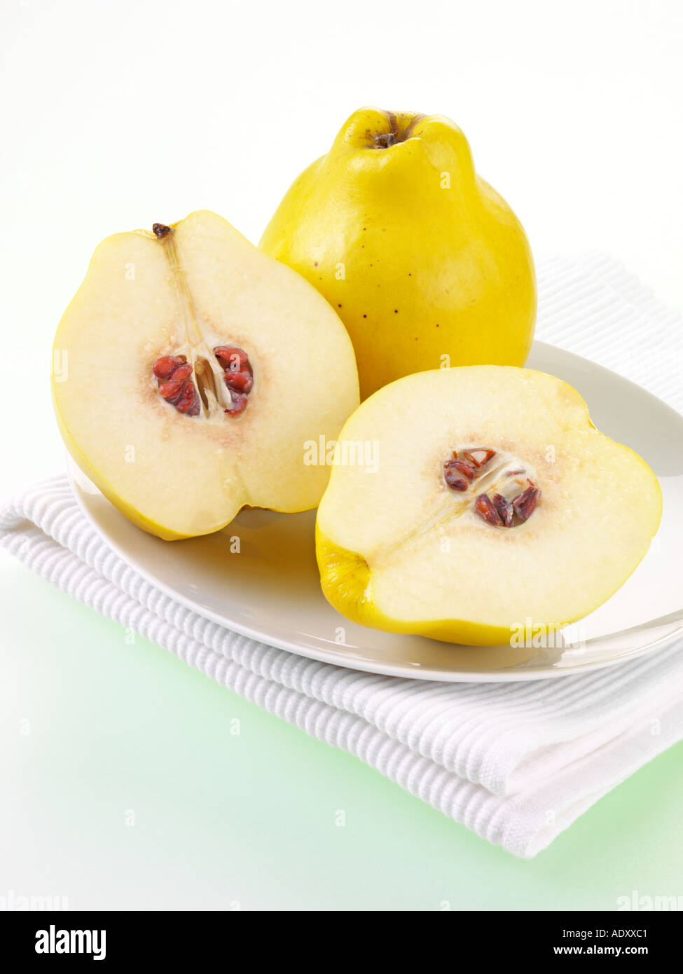 False quince hi-res stock photography and images - Alamy