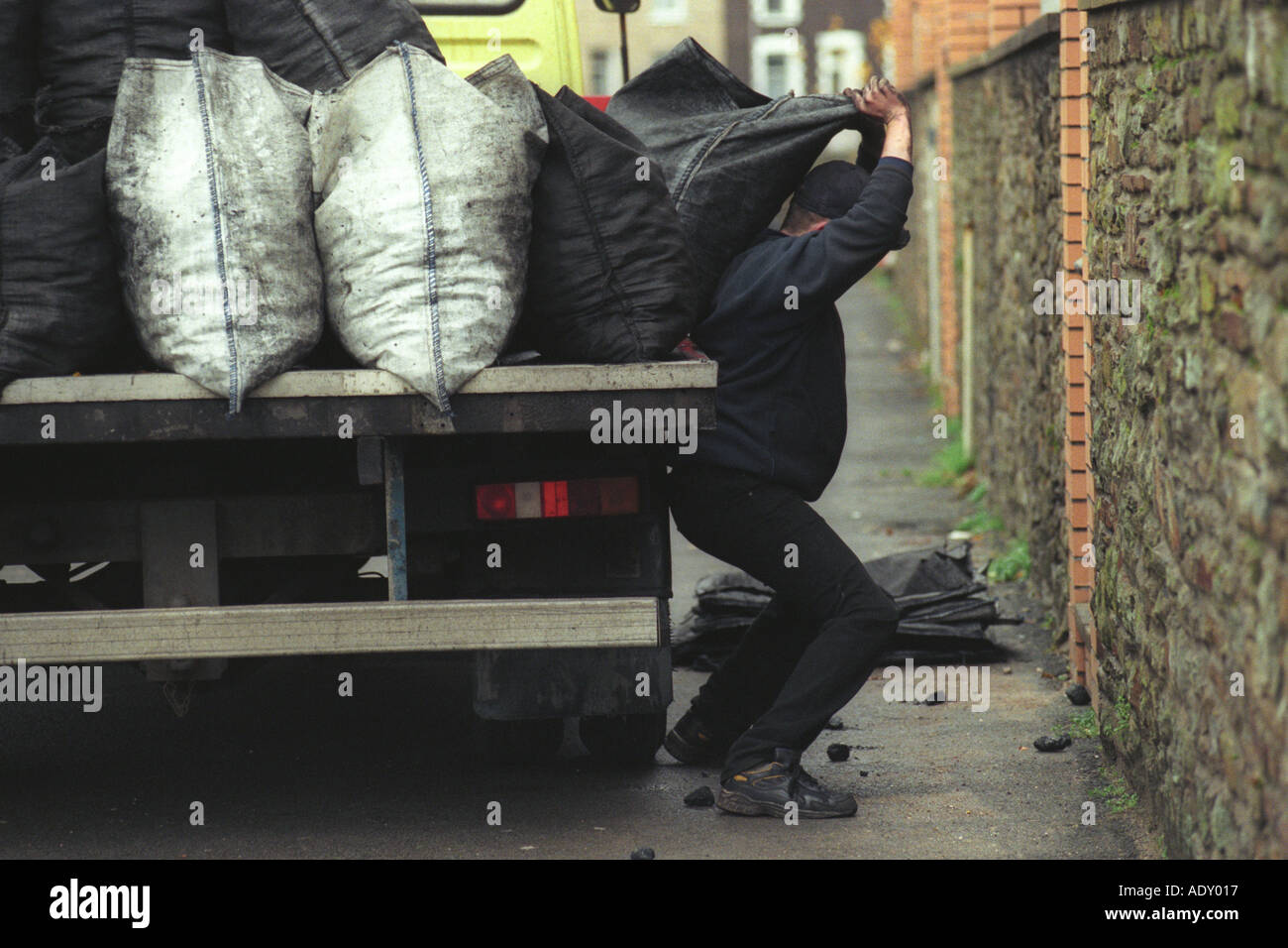 Coalman delivery hi-res stock photography and images - Alamy
