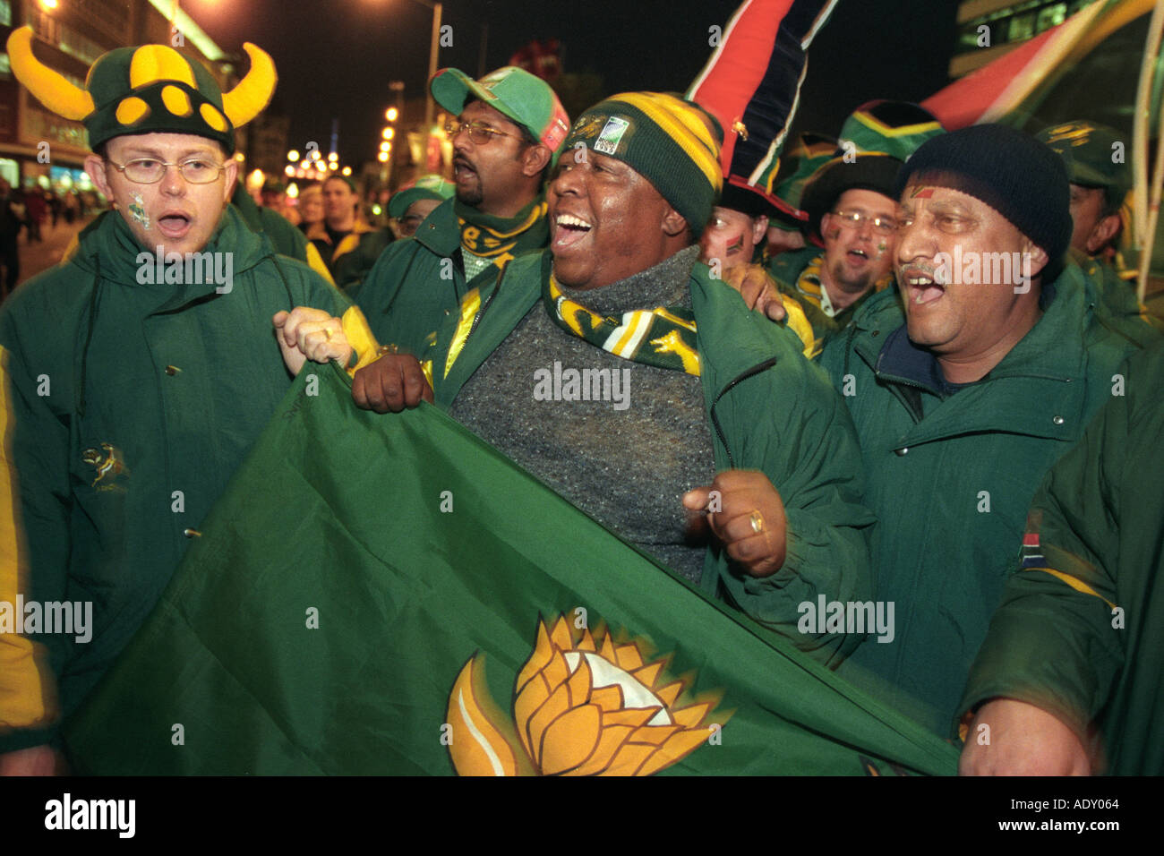 South african fans celebrate springboks hi-res stock photography and ...