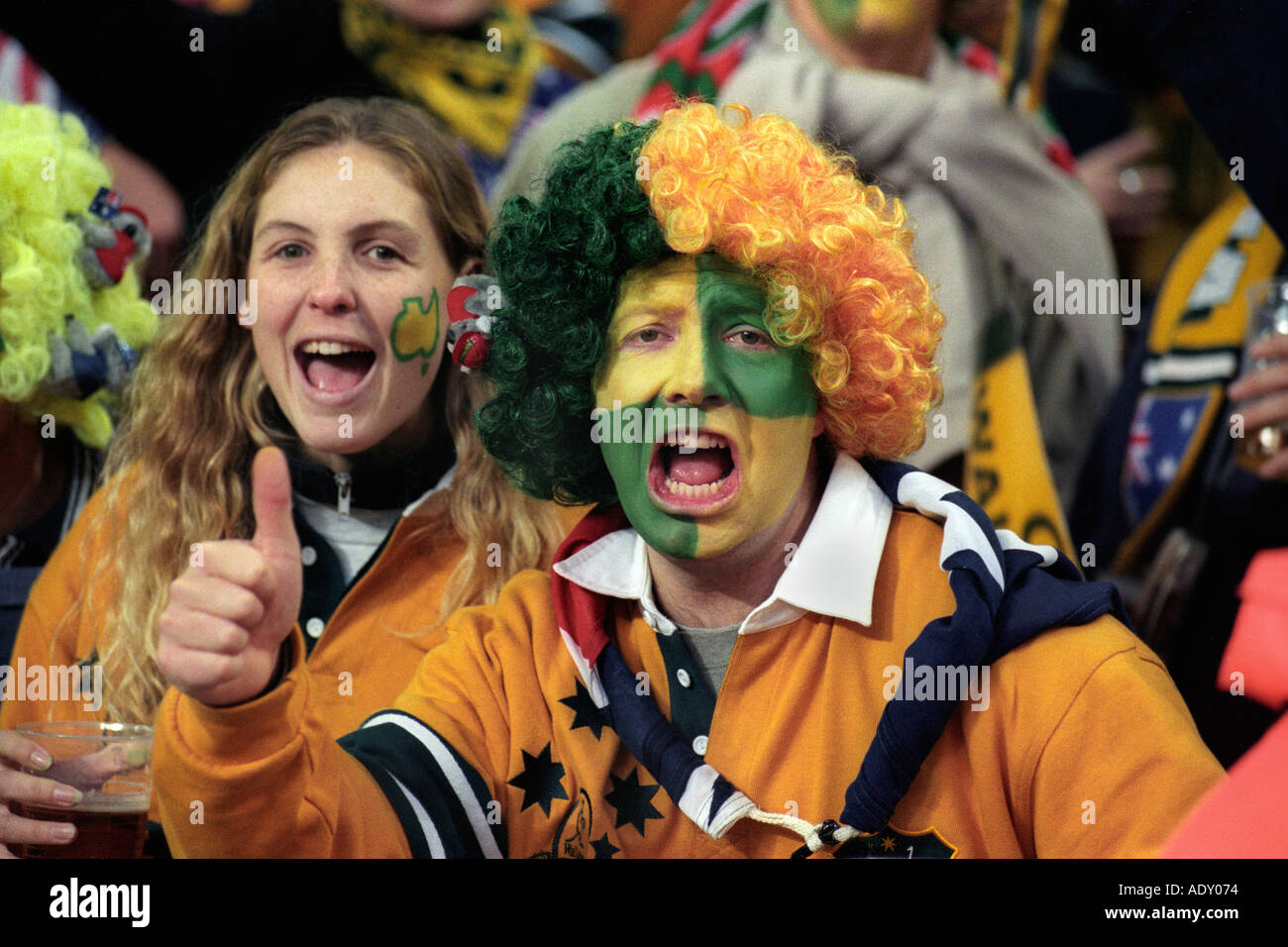 Australian men drinking beer cans hi-res stock photography and images ...